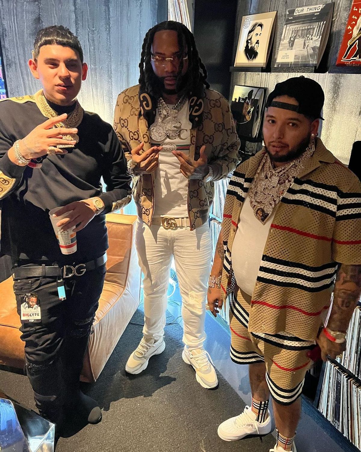 Money Man Outfit from August 22, 2022 | WHAT’S ON THE STAR?