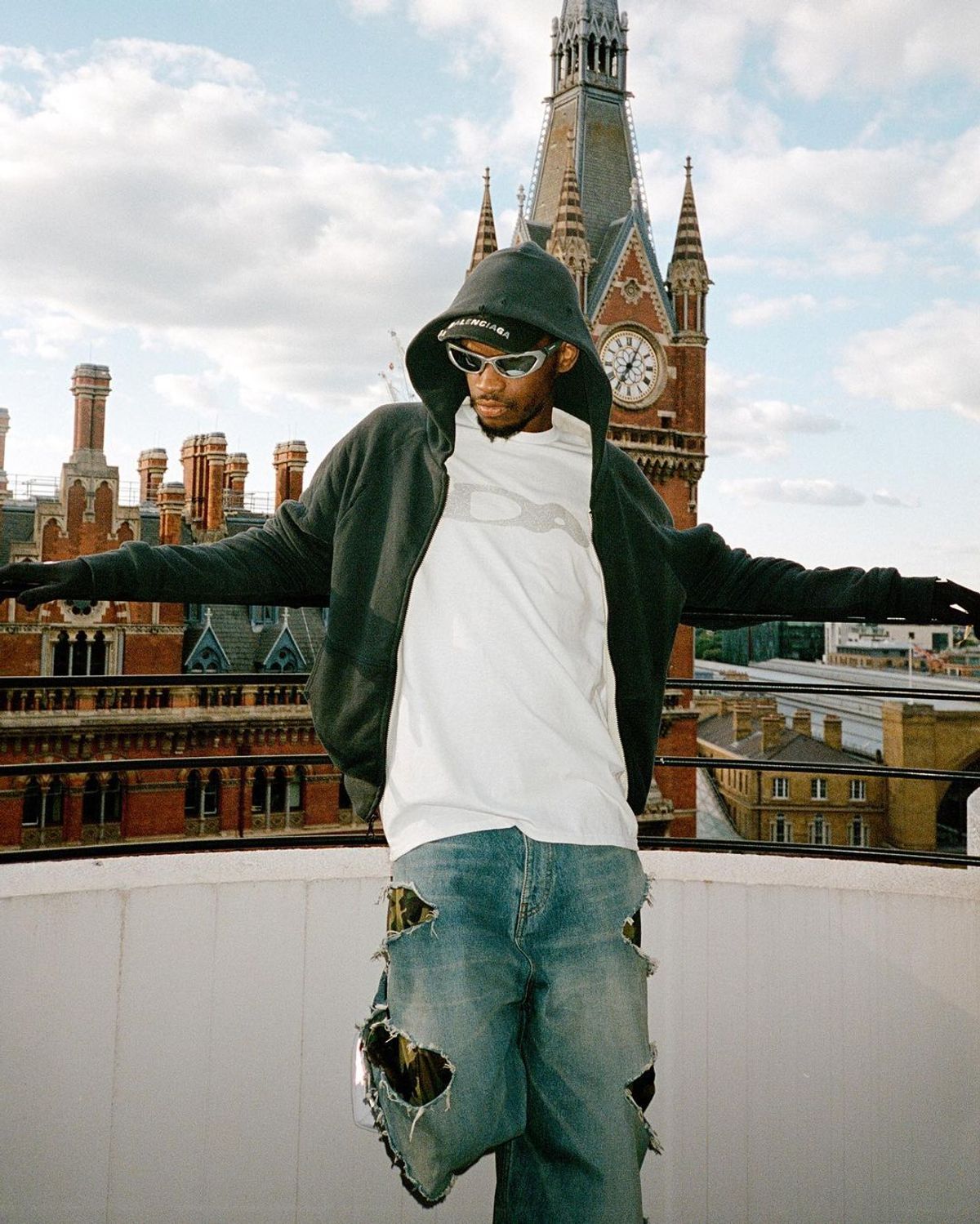 ASAP Nast Outfit from July 16, 2022 | WHAT’S ON THE STAR?