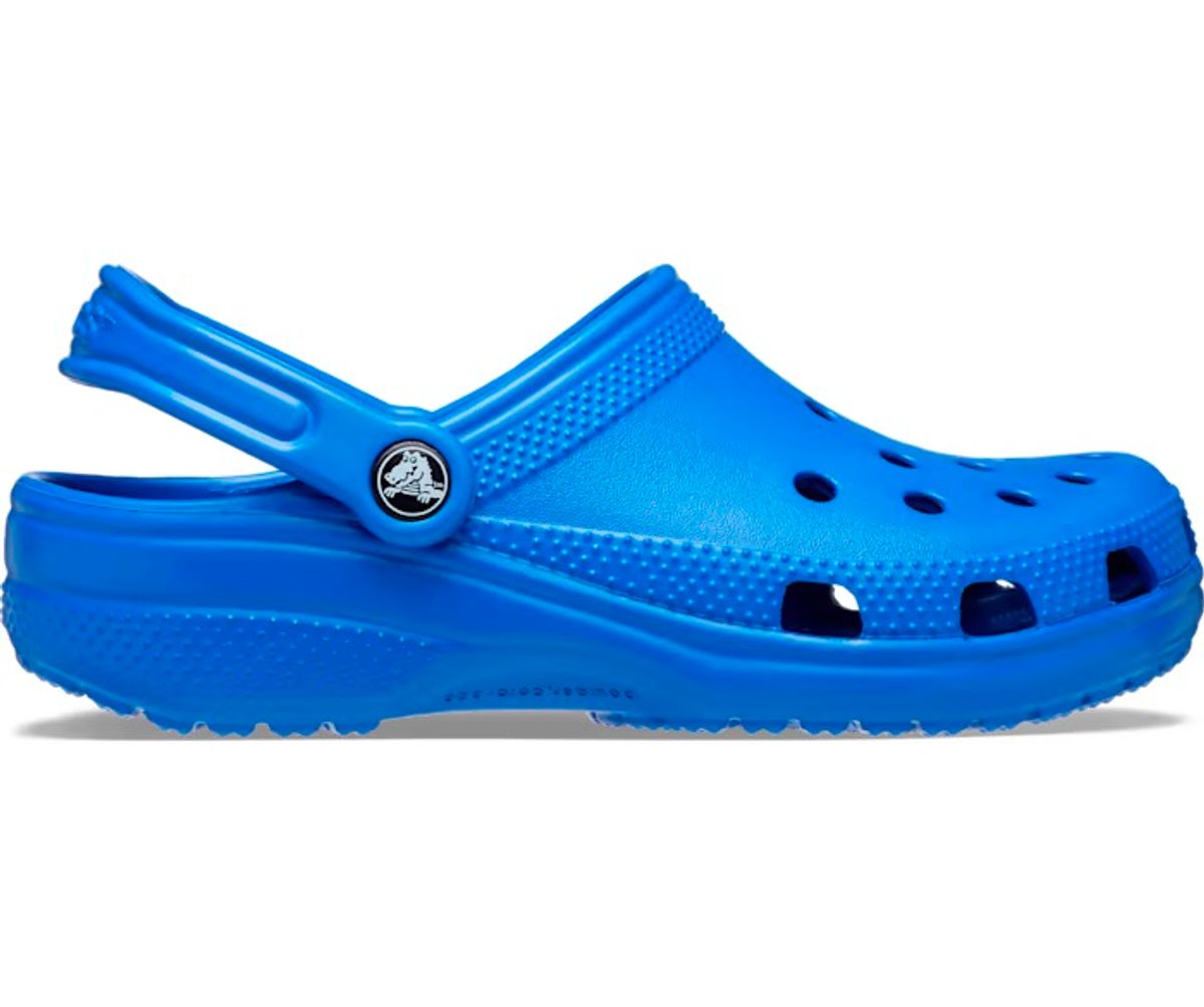 Crocs Classic Blue Clog | WHAT’S ON THE STAR?