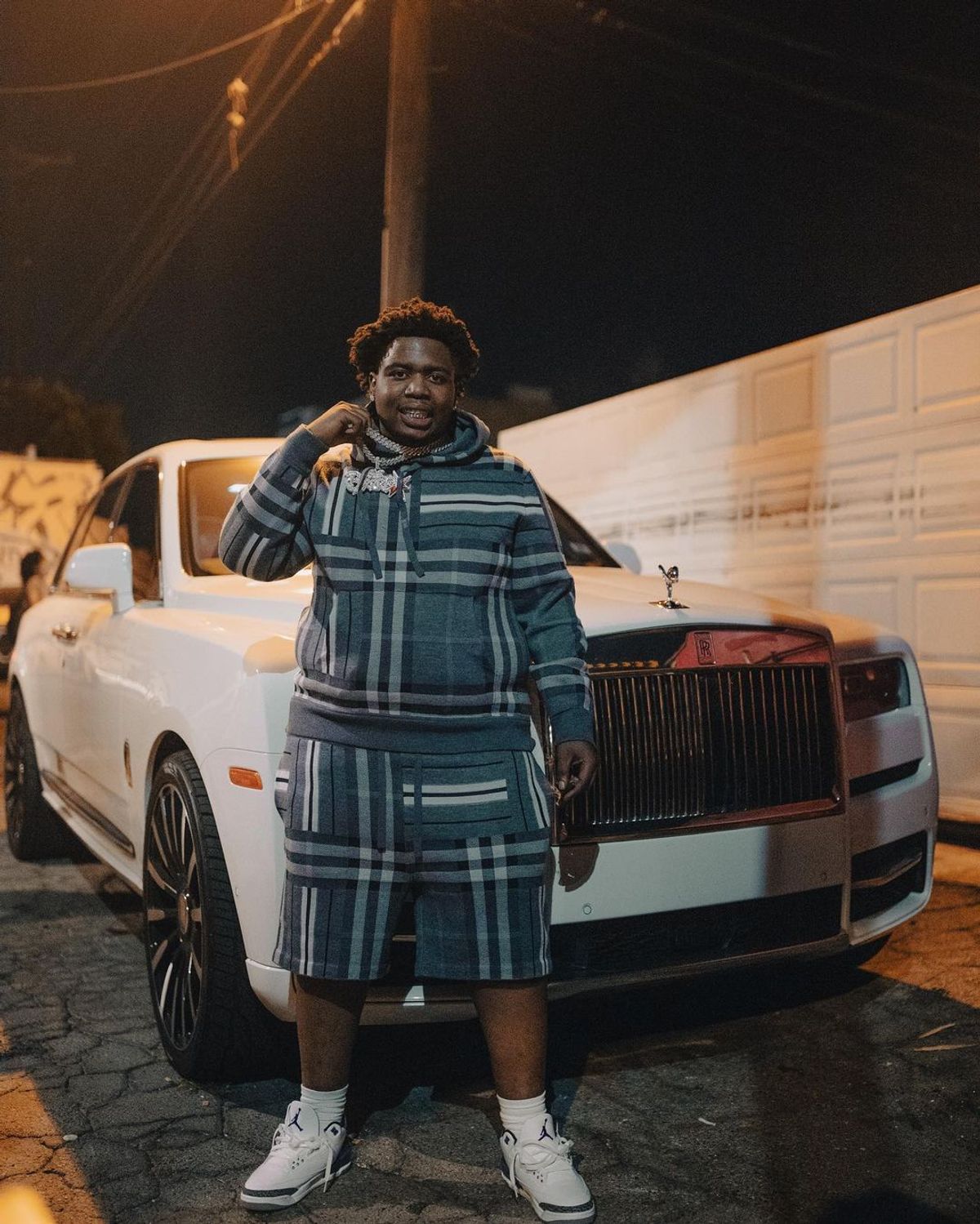 Big30 Outfit from August 29, 2022 | WHAT’S ON THE STAR?