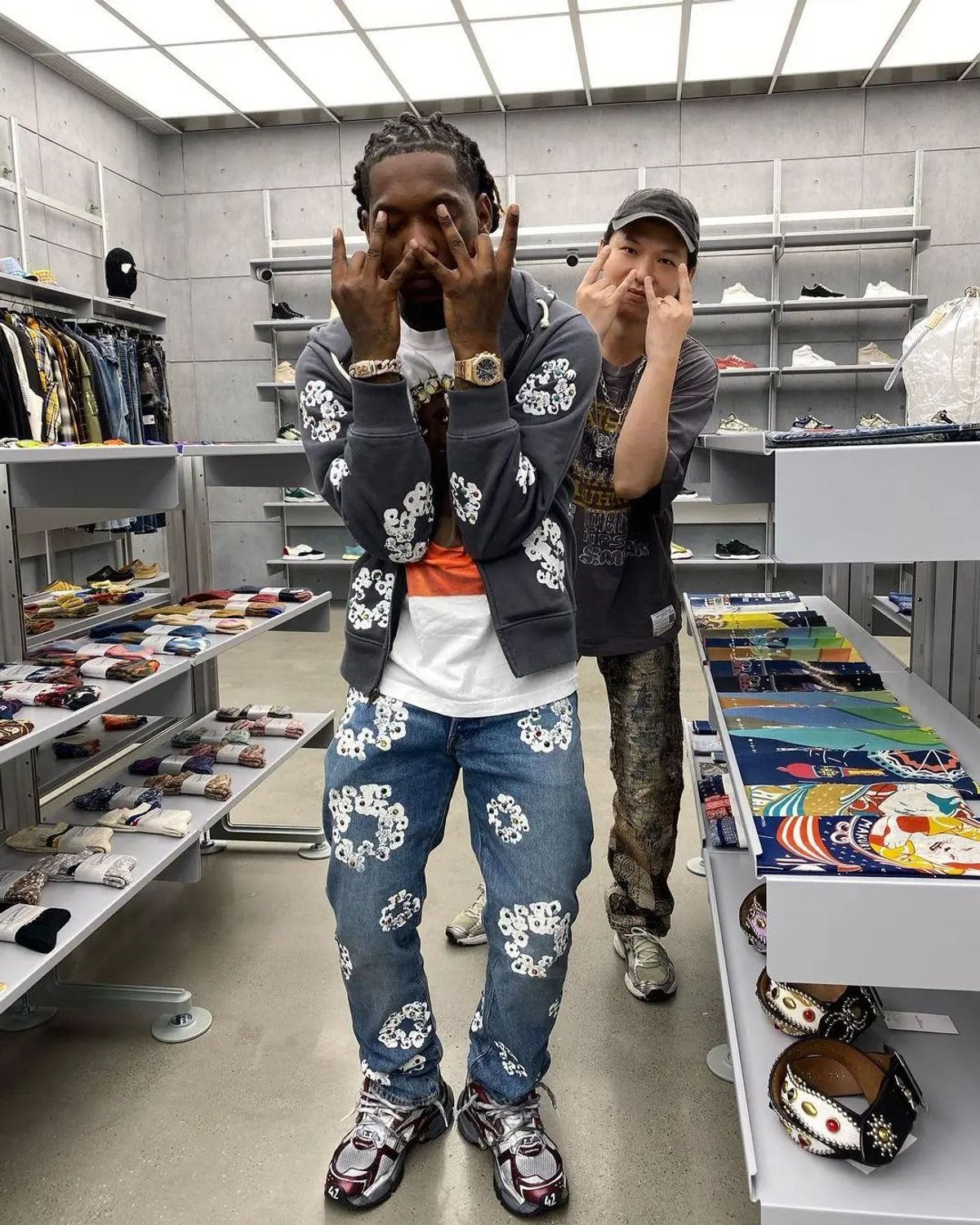 Offset Outfit from August 30, 2022 | WHAT’S ON THE STAR?