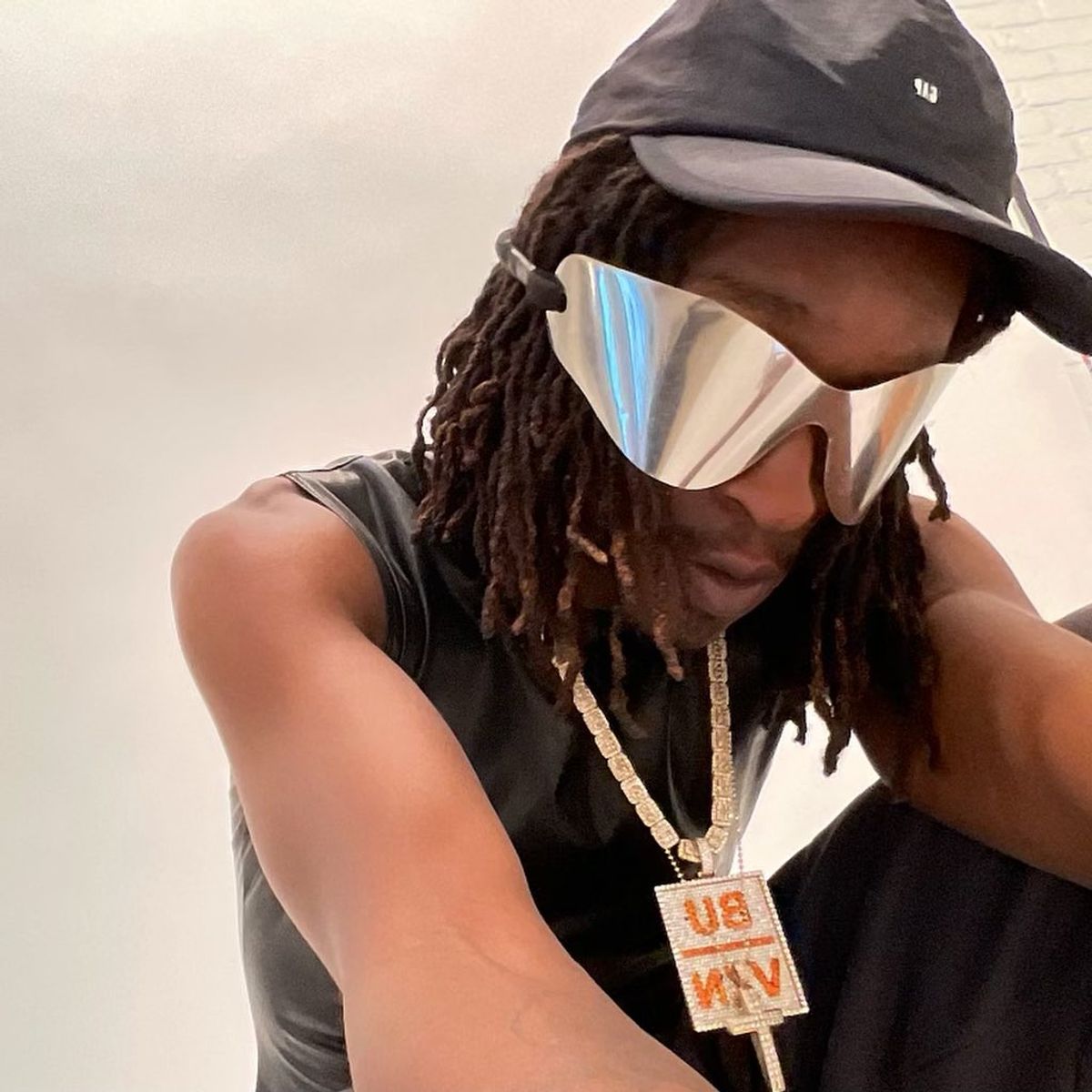 KayCyy Outfit from September 2, 2022 | WHAT’S ON THE STAR?