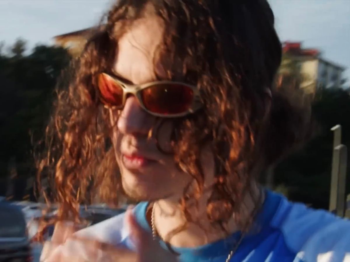 Bladee Outfits in "Drain Story" Video | WHAT’S ON THE STAR?