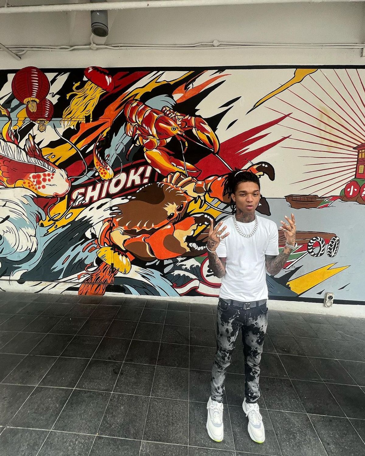 Swae Lee Outfit from September 29, 2022 | WHAT’S ON THE STAR?