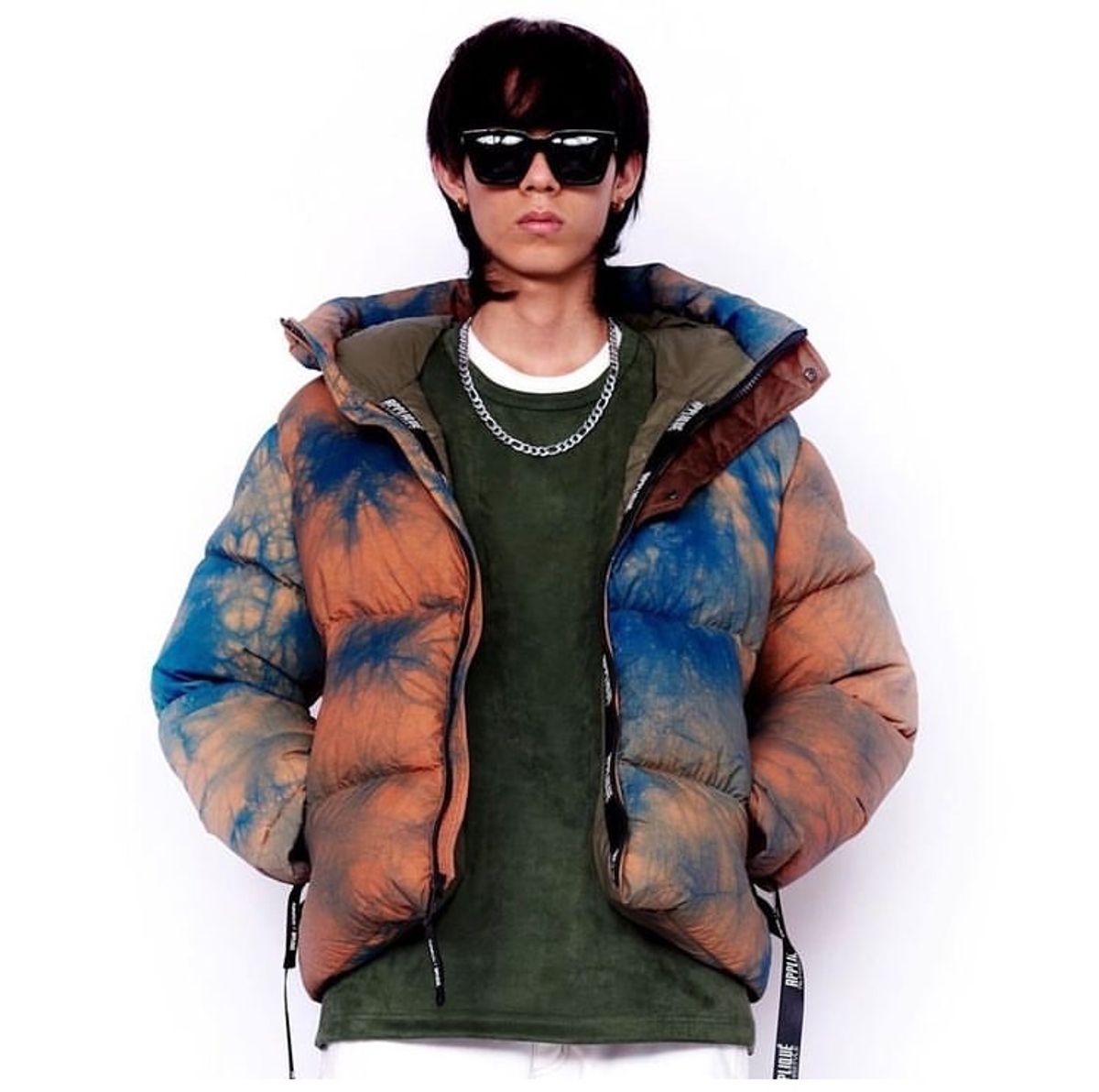 AlphaStyle Retrofuture Orange Blue Jacket | WHAT’S ON THE STAR?
