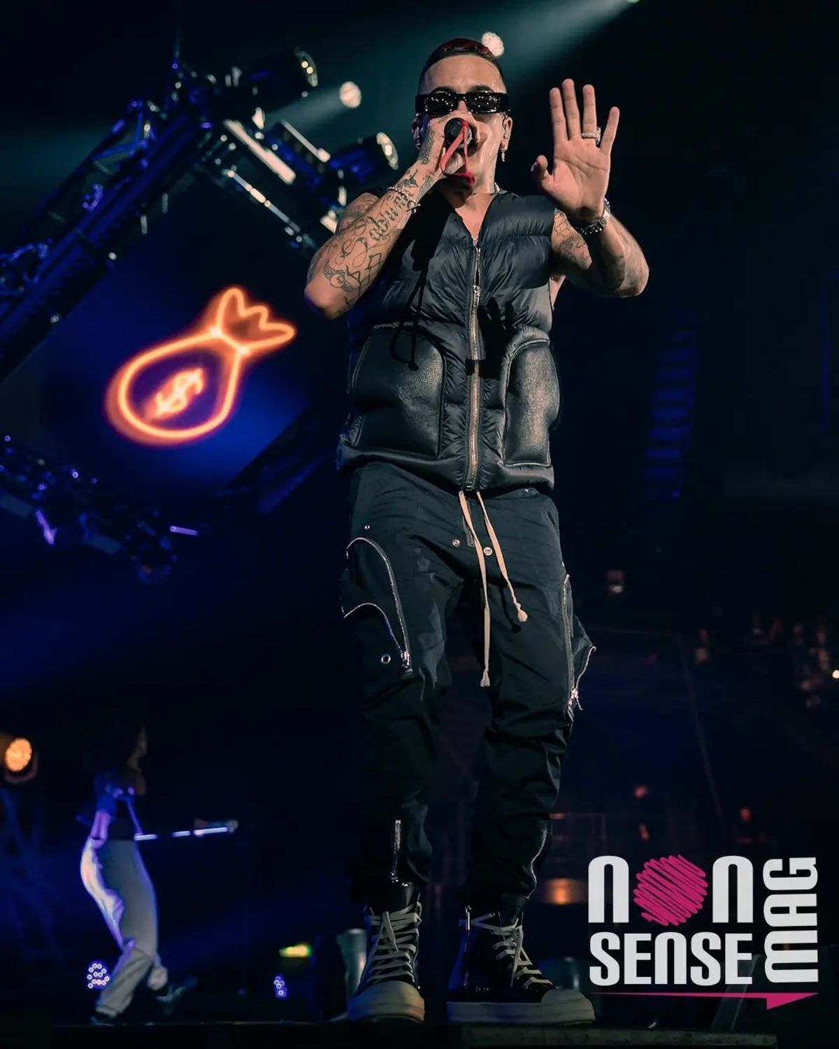 Sfera Ebbasta Outfit from October 7, 2022 | WHAT’S ON THE STAR?