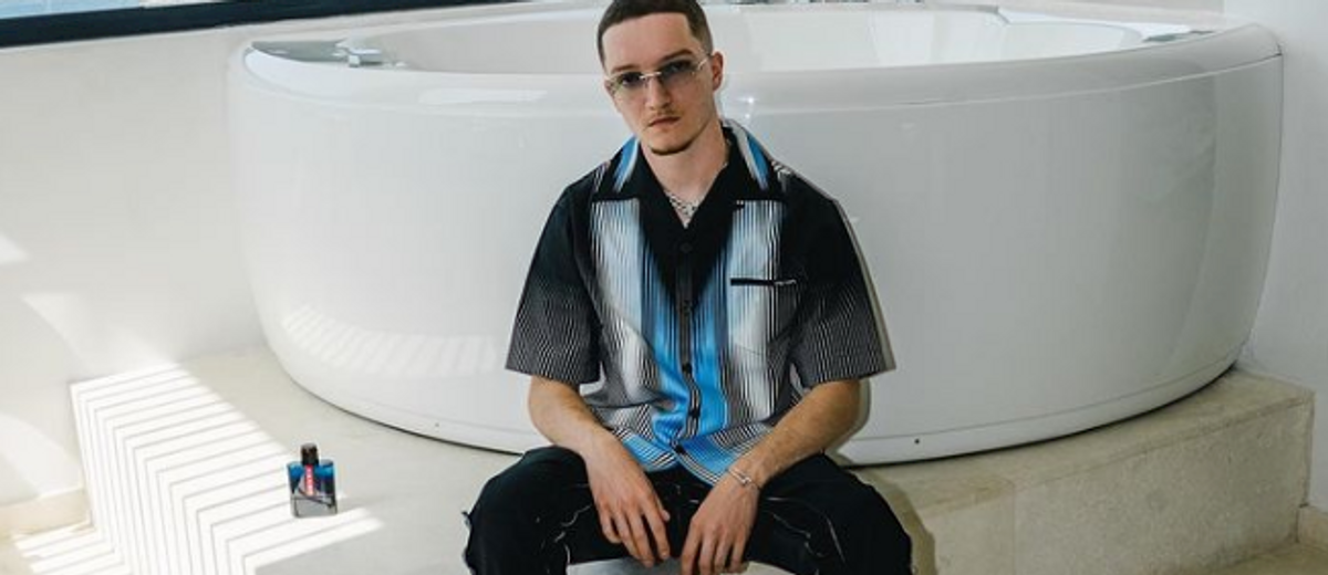 Justin: Outfits, Clothes, Style and Fashion | WHAT’S ON THE STAR?