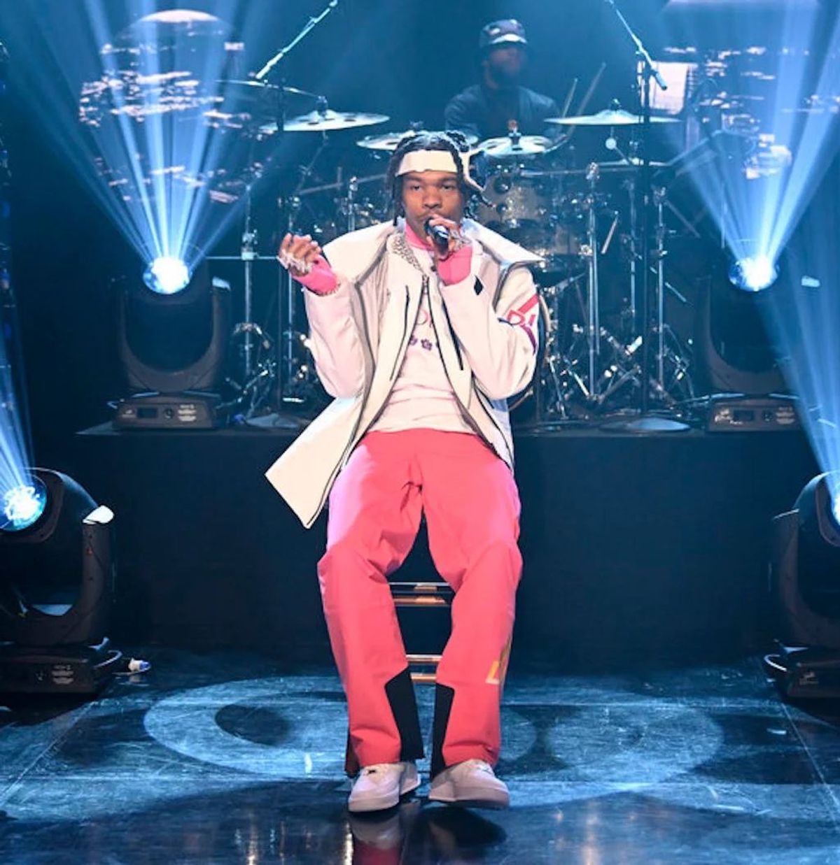 Lil Baby Outfit from October 16, 2022 | WHAT’S ON THE STAR?