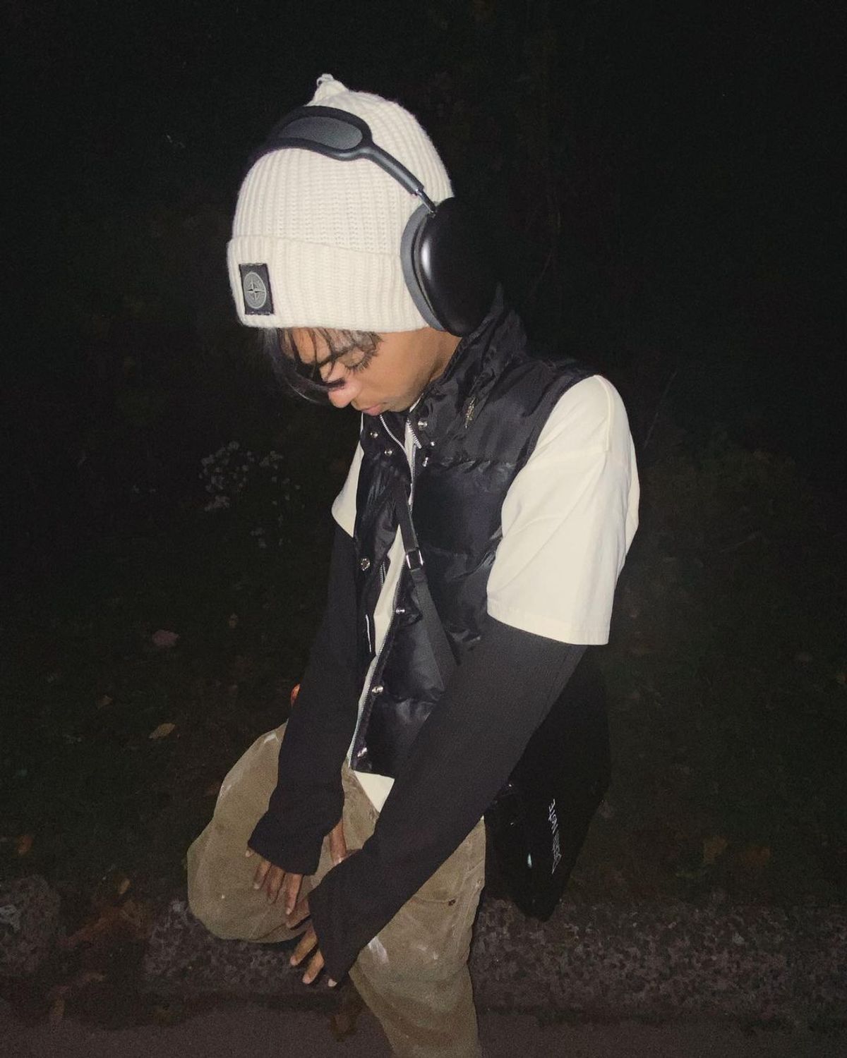 Yung Fazo Outfit from October 16, 2022 | WHAT’S ON THE STAR?