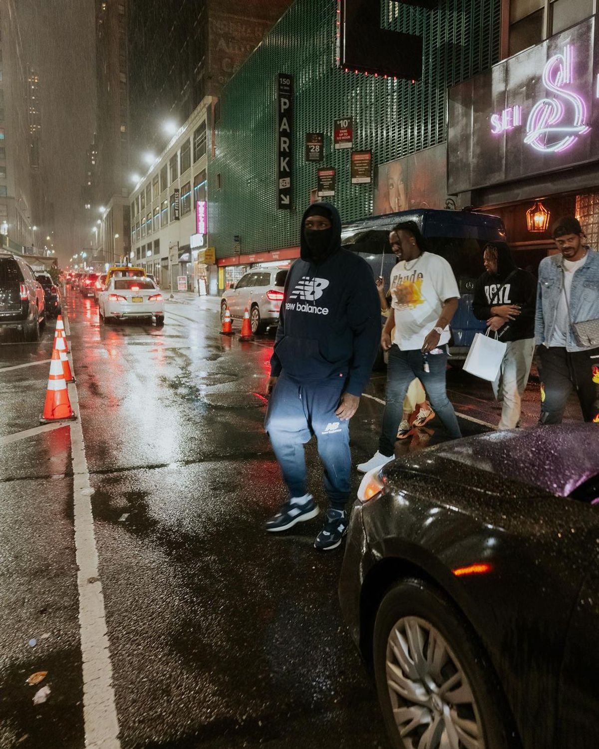 Peezy Outfit from October 16, 2022 | WHAT’S ON THE STAR?