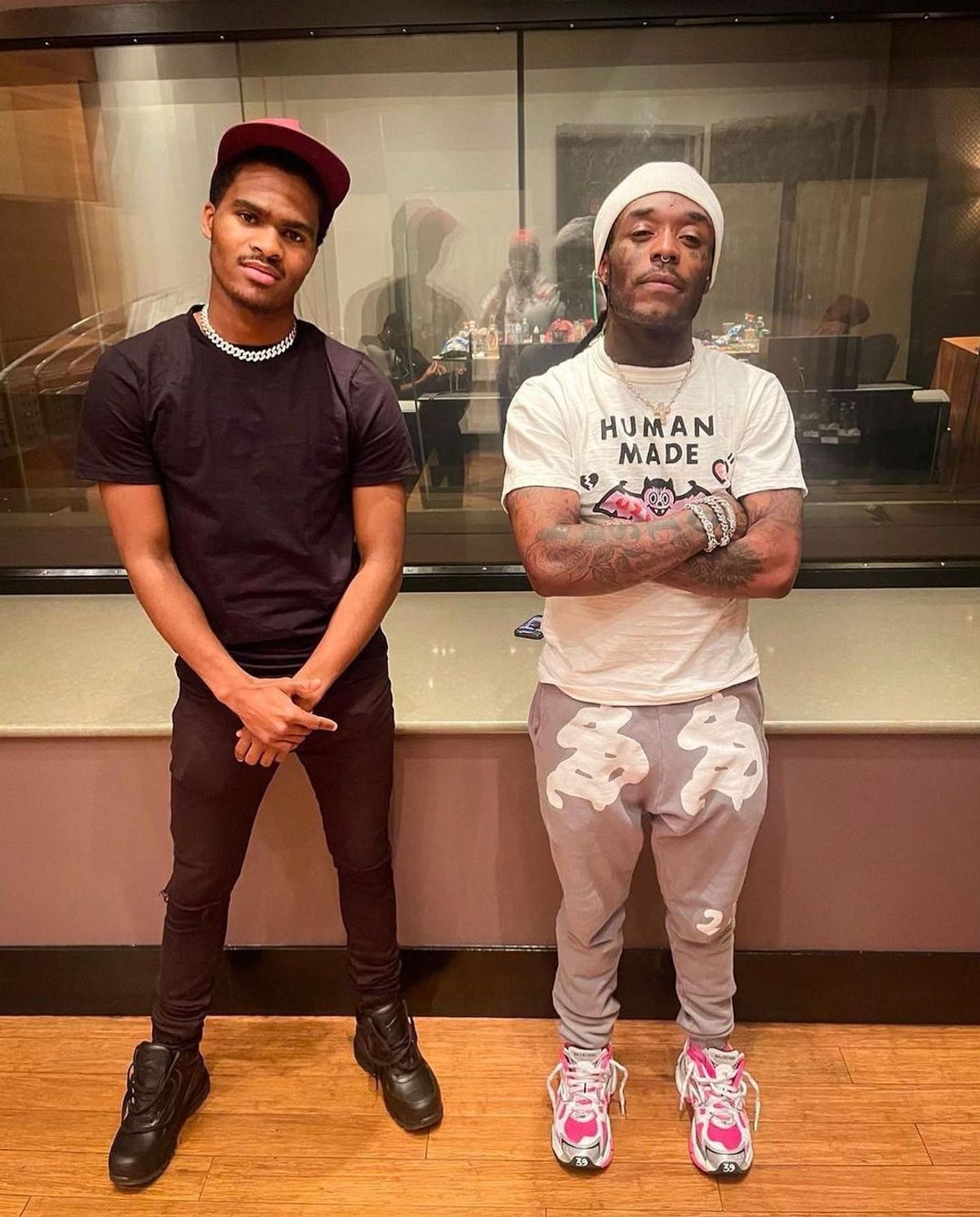 Lil Uzi Vert Outfit from October 16, 2022 | WHAT’S ON THE STAR?
