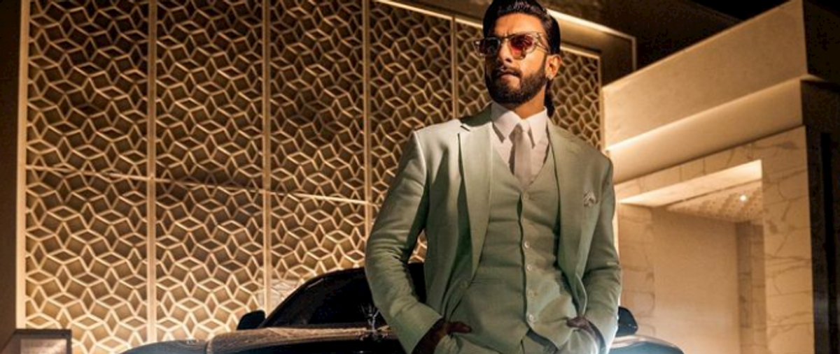 Ranveer Singh: Outfits, Clothes, Style and Fashion | WHAT’S ON THE STAR?