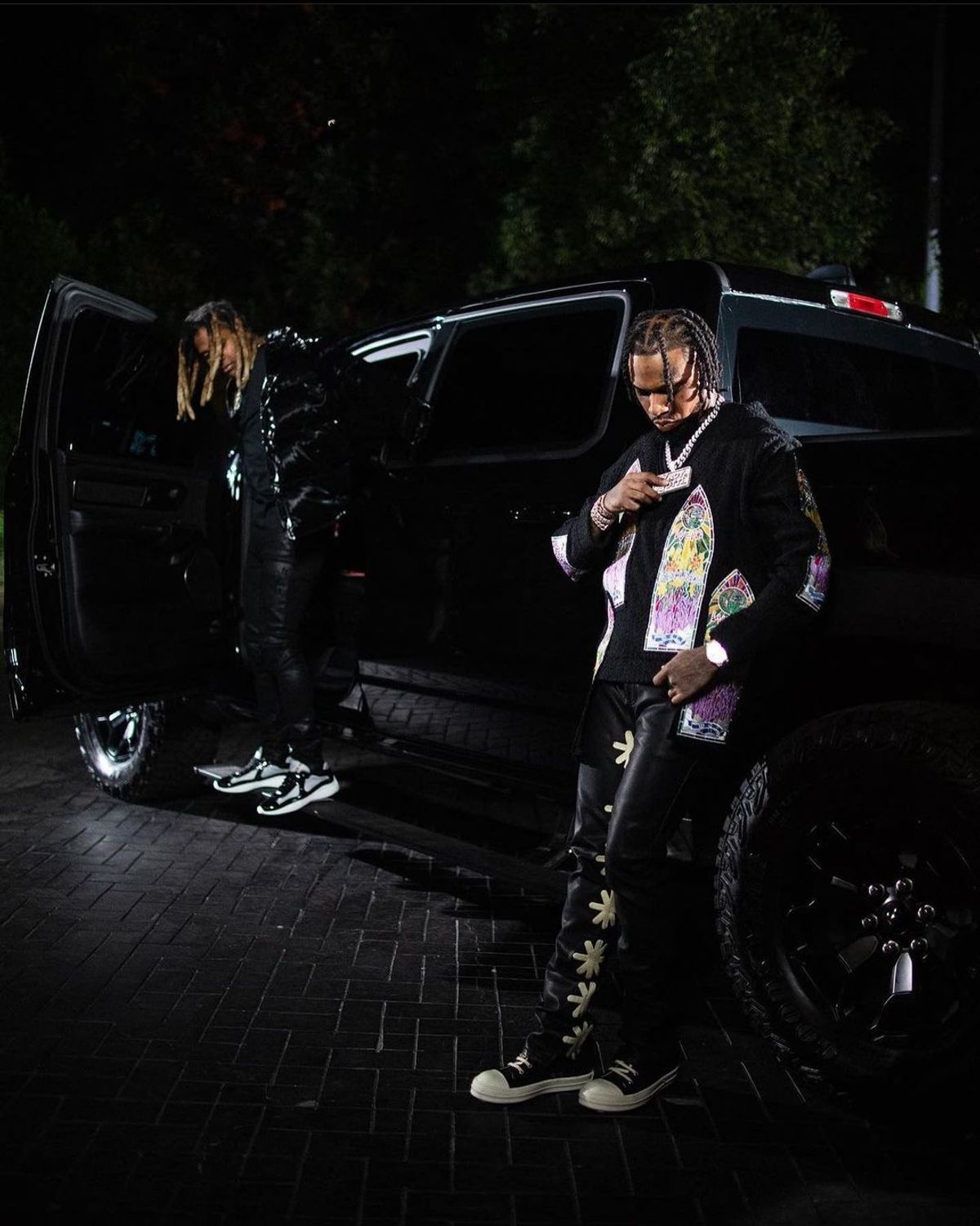 DJ Bandz Outfit from October 20, 2022 | WHAT’S ON THE STAR?