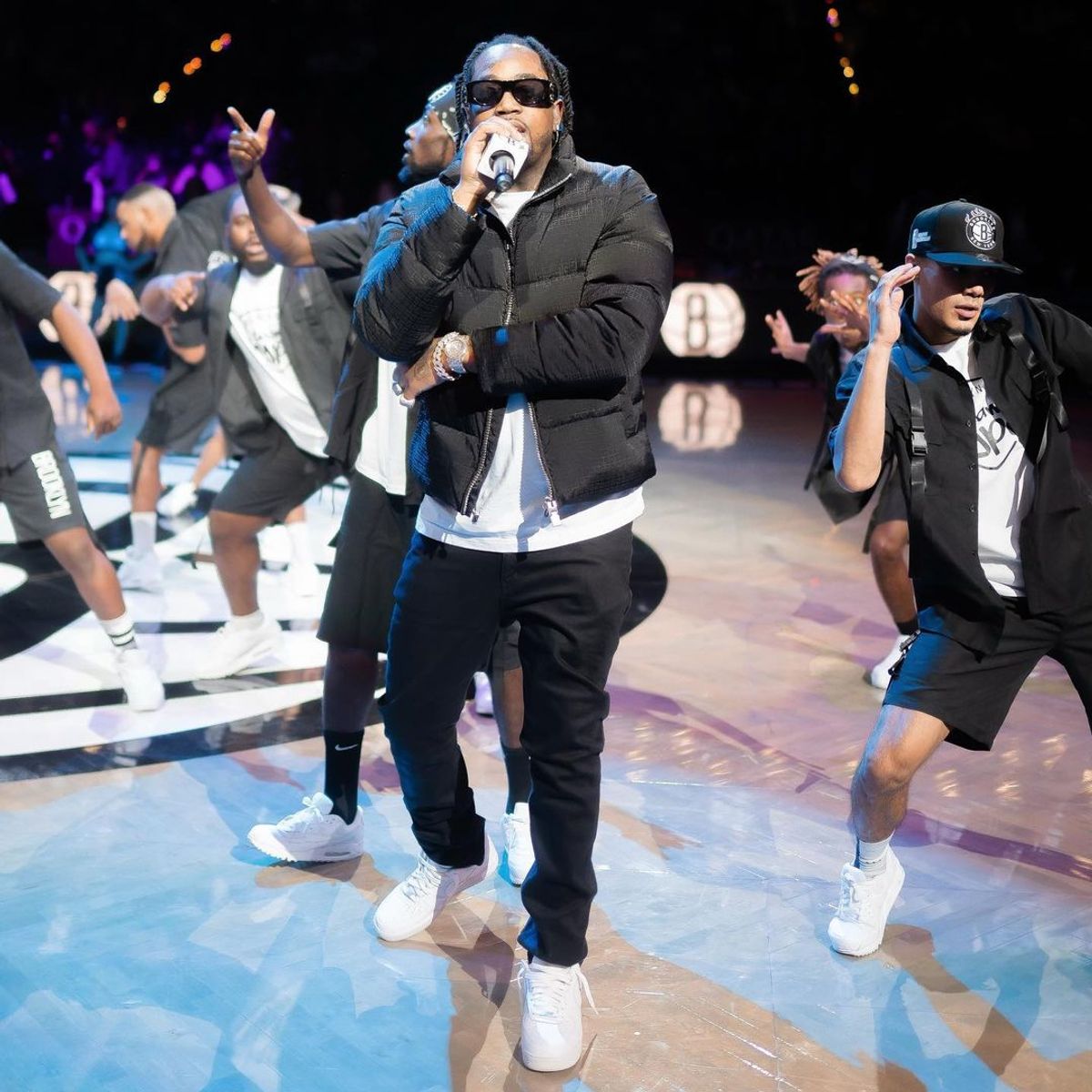 Fivio Foreign Outfit from October 20, 2022 | WHAT’S ON THE STAR?