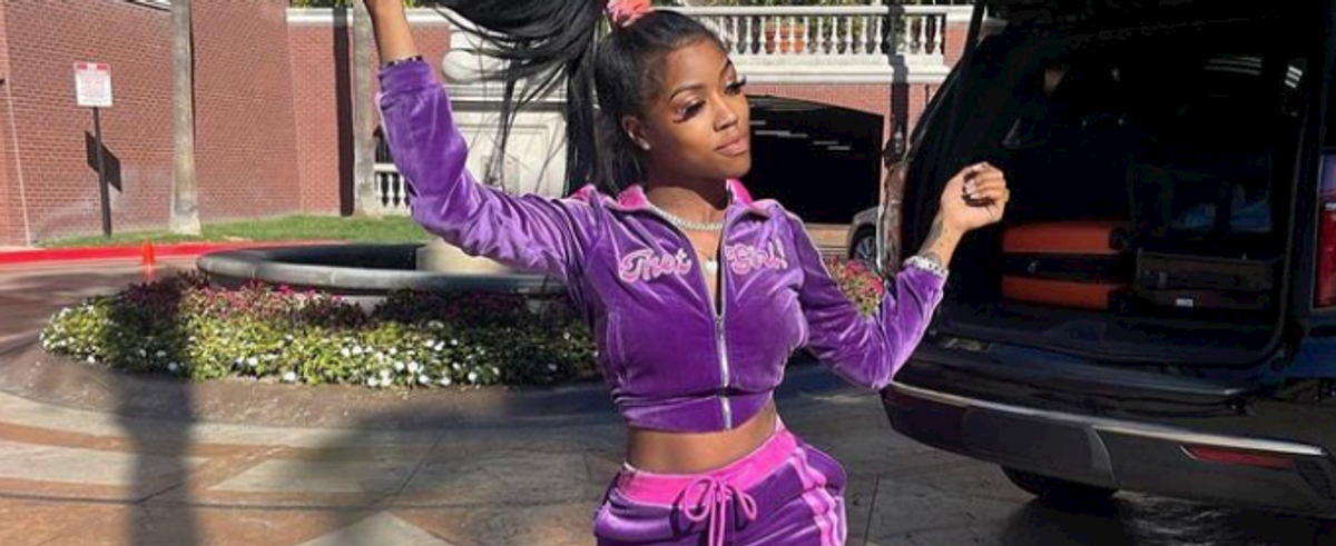 Cleotrapa Merch: Clothing, Shoes & Accessories | WHAT’S ON THE STAR?