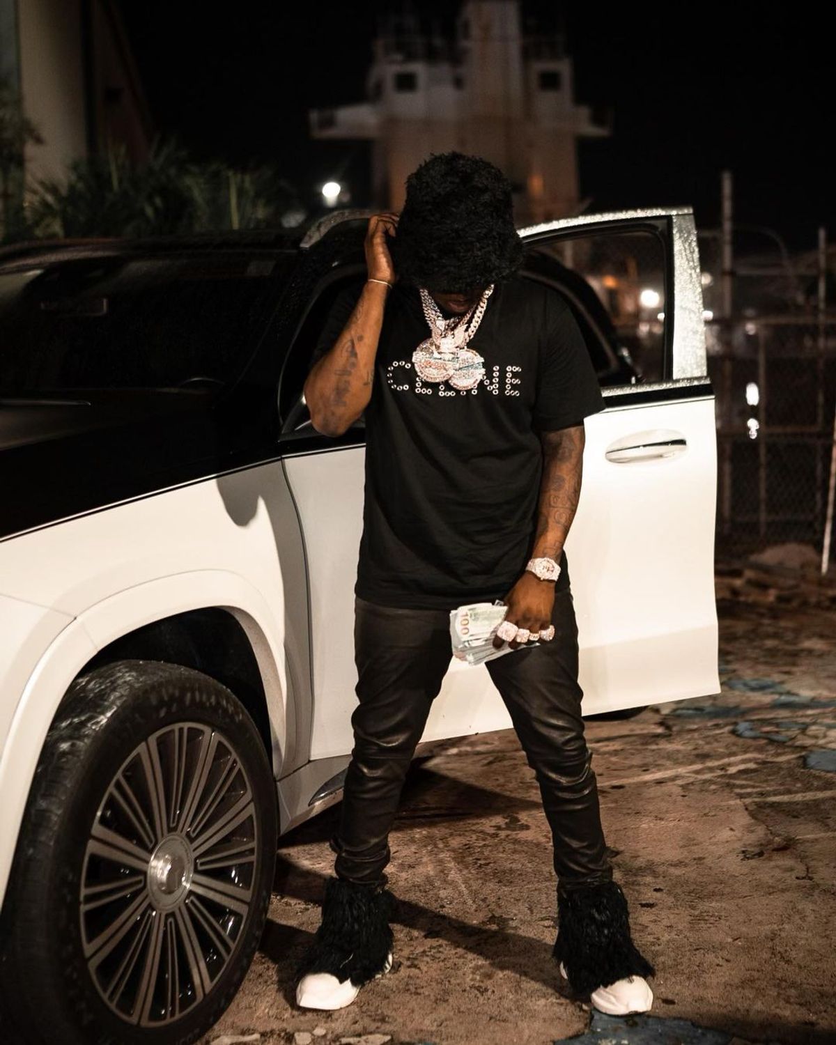 Real Boston Richey Outfit from October 15, 2022 | WHAT’S ON THE STAR?