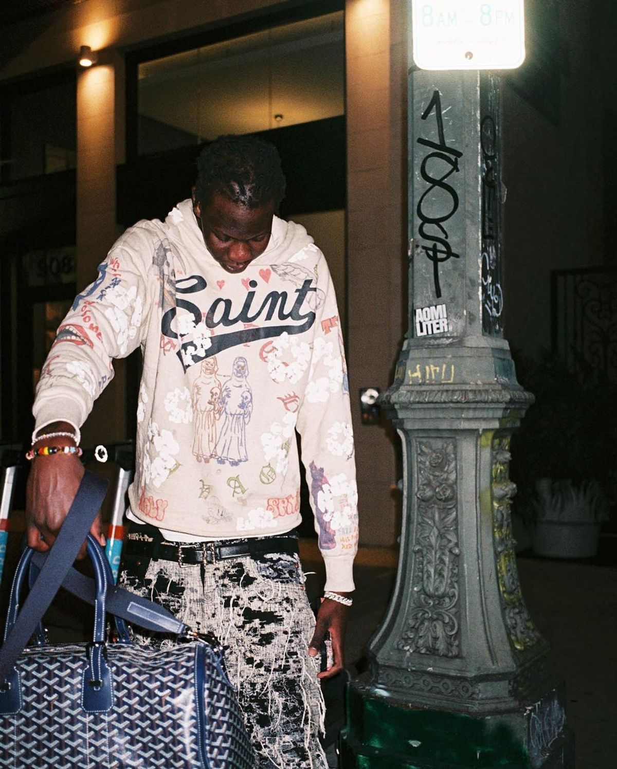 Bol Bol Outfit from May 11, 2022 | WHAT’S ON THE STAR?