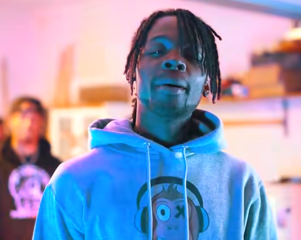Cash Kidd Outfit from October 28, 2022 | WHAT’S ON THE STAR?