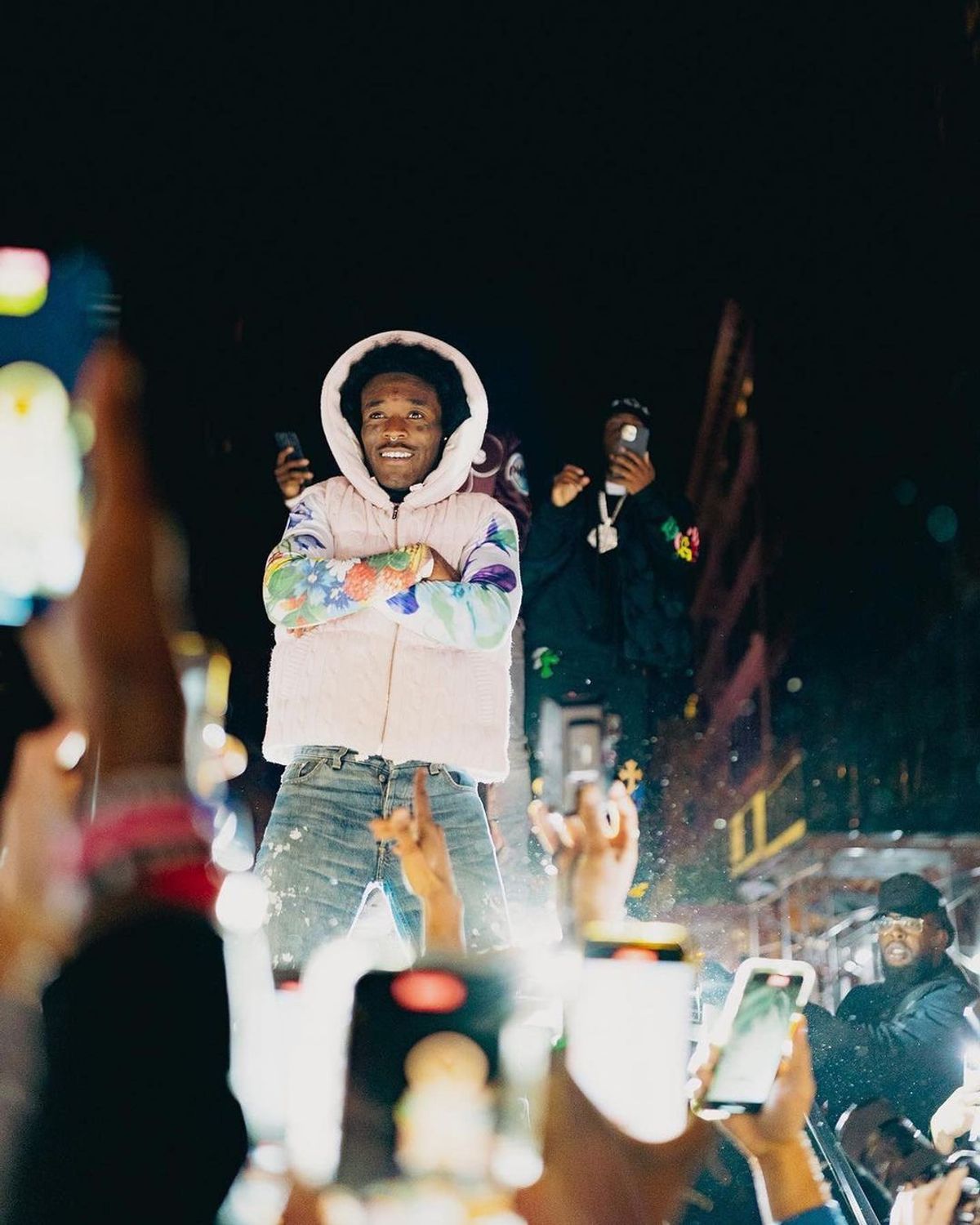 Lil Uzi Vert Outfit from November 4, 2022 | WHAT’S ON THE STAR?