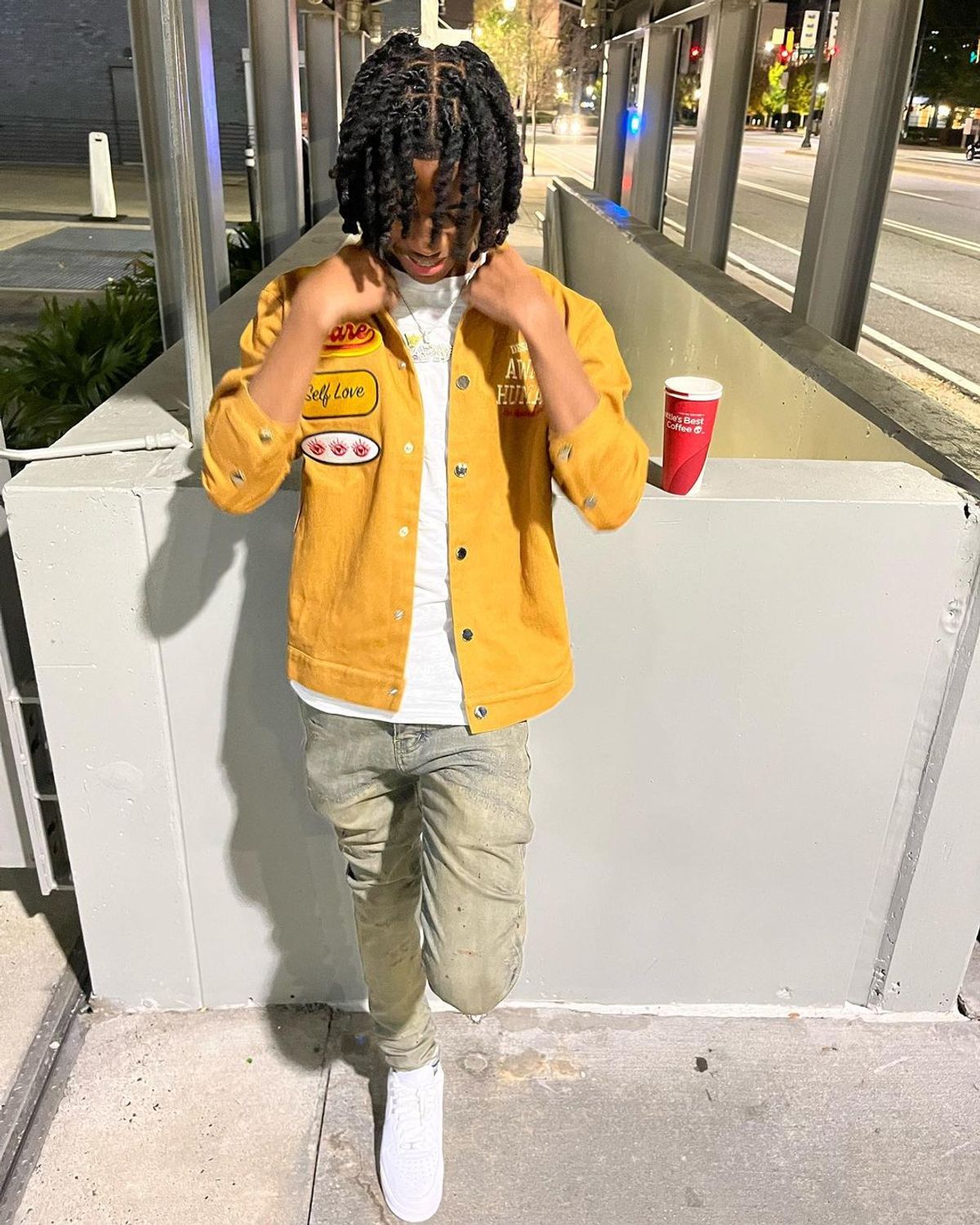 Lil Darius Outfit from November 5, 2022 | WHAT’S ON THE STAR?