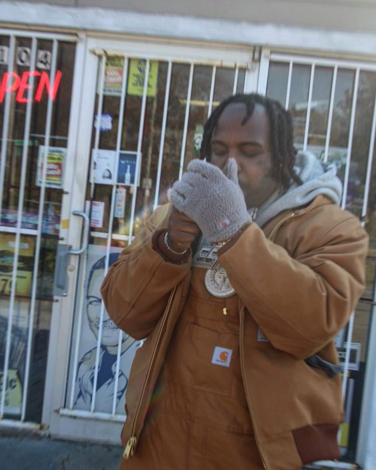 EST Gee Outfit from November 4, 2022 | WHAT’S ON THE STAR?