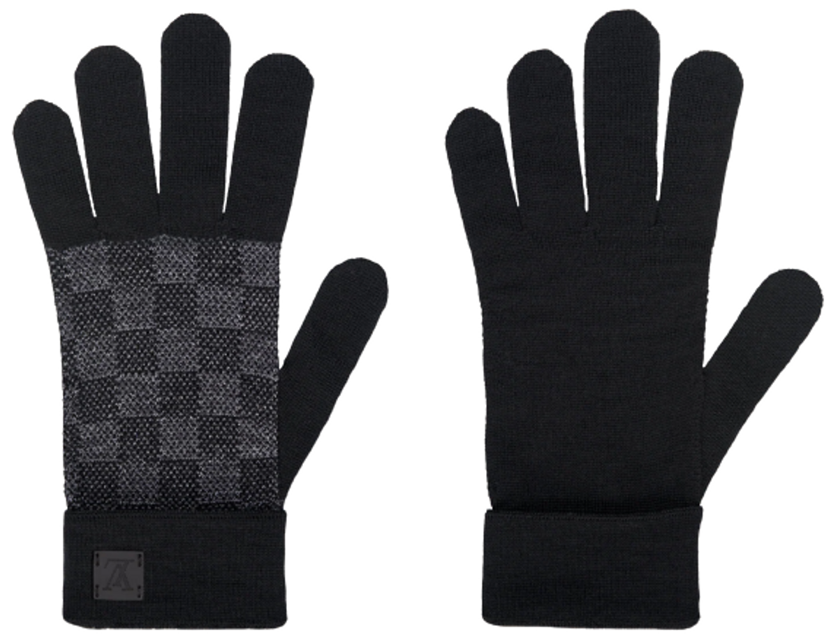 Louis Vuitton Petit Damier Graphite Gloves | WHAT’S ON THE STAR?