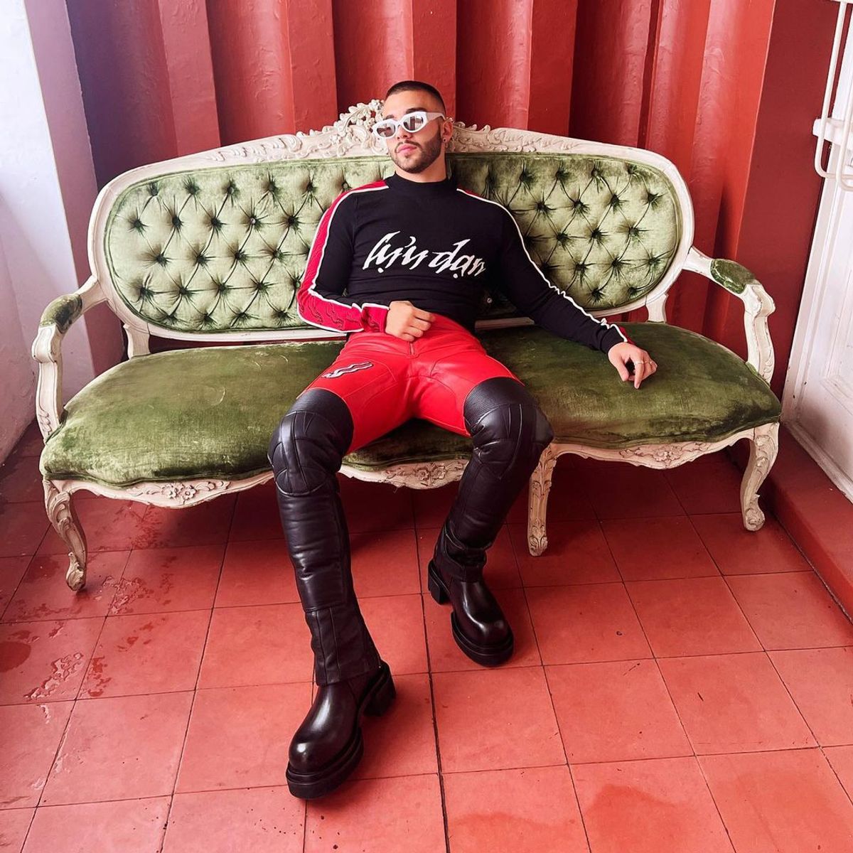 Manuel Turizo Outfit from August 22, 2022 | WHAT’S ON THE STAR?