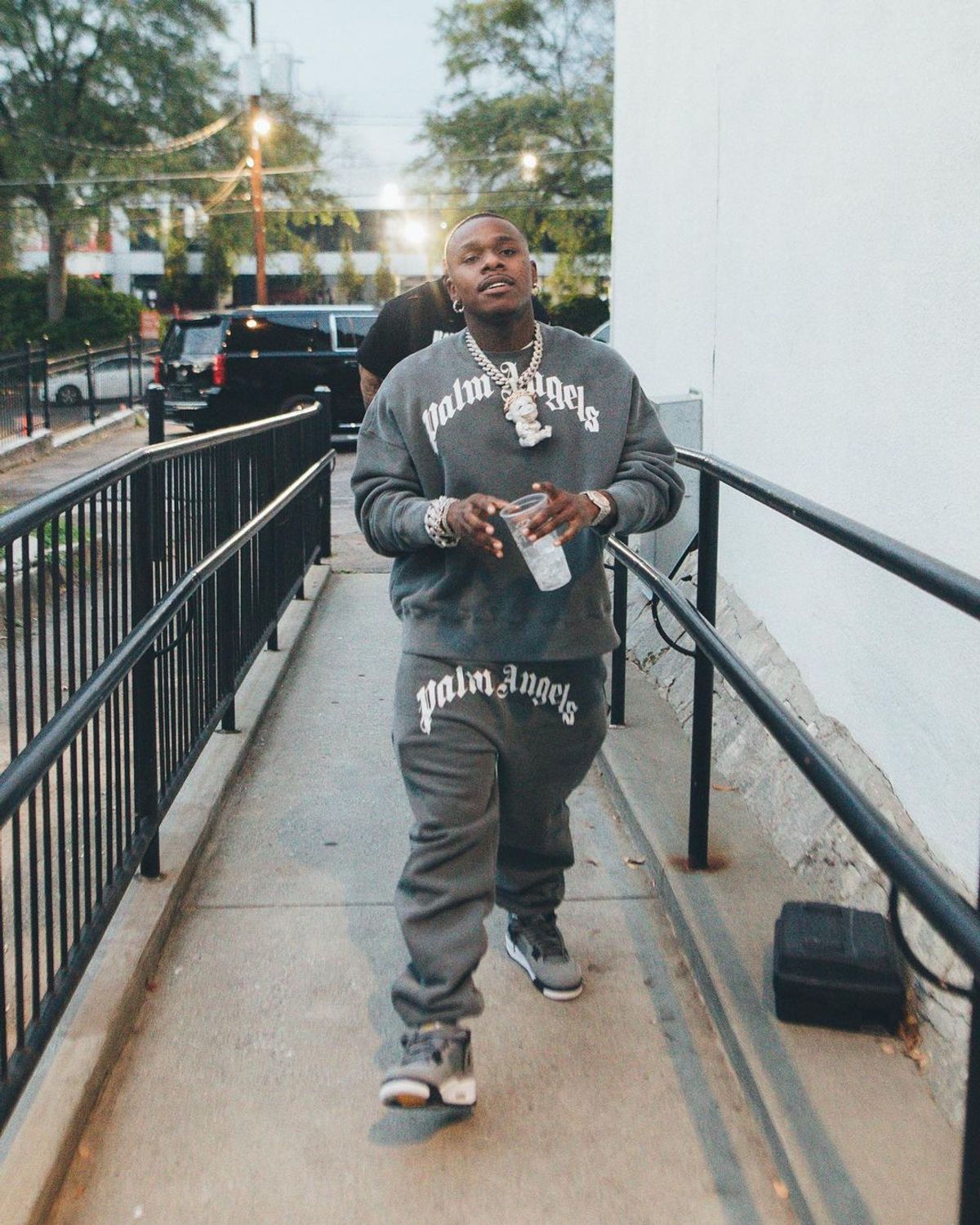 DaBaby Outfit from November 15, 2022 | WHAT’S ON THE STAR?