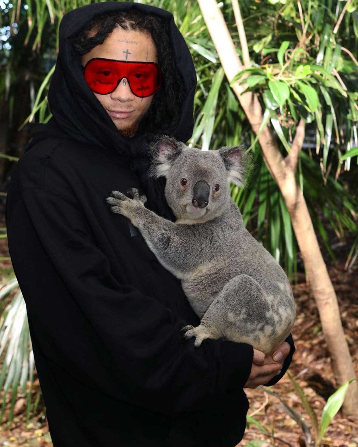 Trippie Redd Outfit from November 19, 2022 | WHAT’S ON THE STAR?