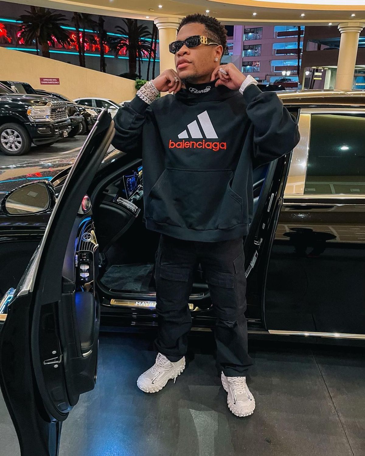 Devin Haney Outfit from November 14, 2022 | WHAT’S ON THE STAR?