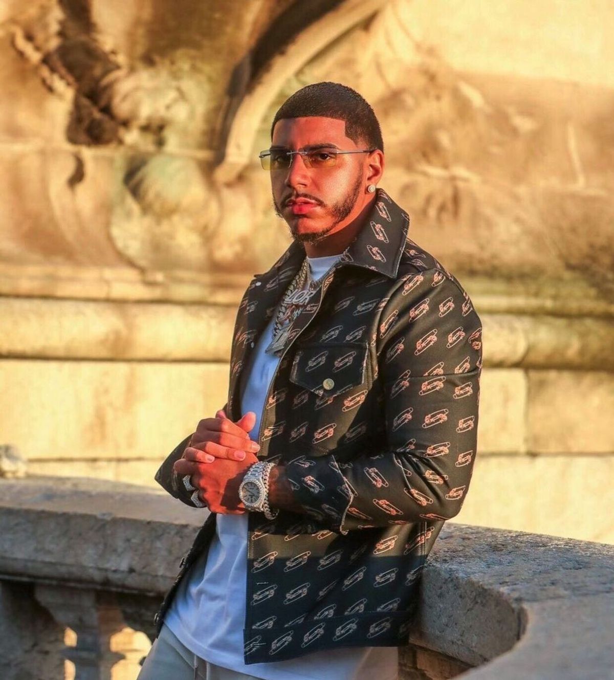 CJ Outfit from December 30, 2021 | WHAT’S ON THE STAR?