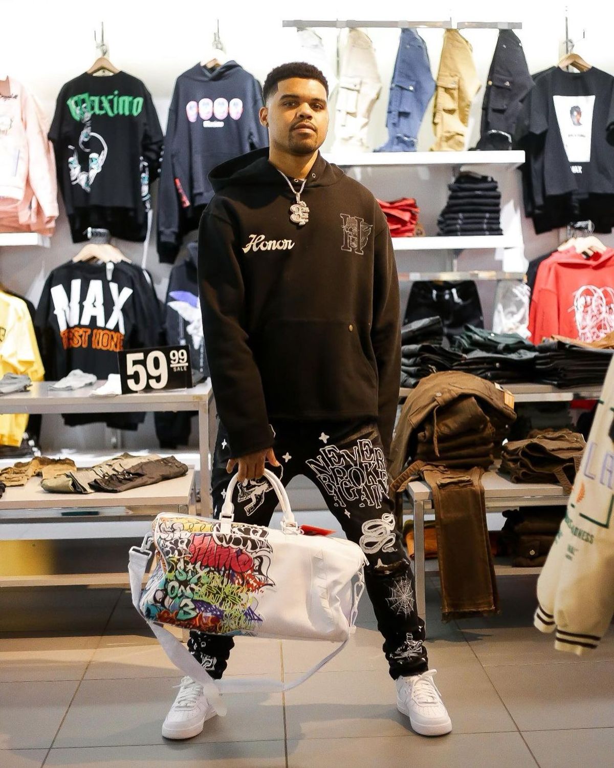 OG 3Three Outfit from November 26, 2022 | WHAT’S ON THE STAR?