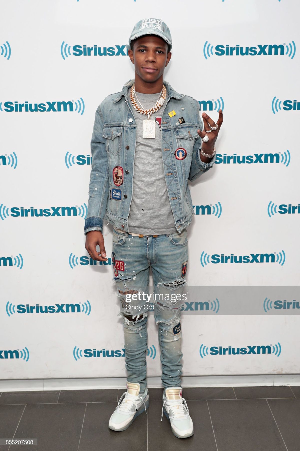 A Boogie Wit Da Hoodie Outfit from September 28, 2017 | WHAT’S ON THE STAR?