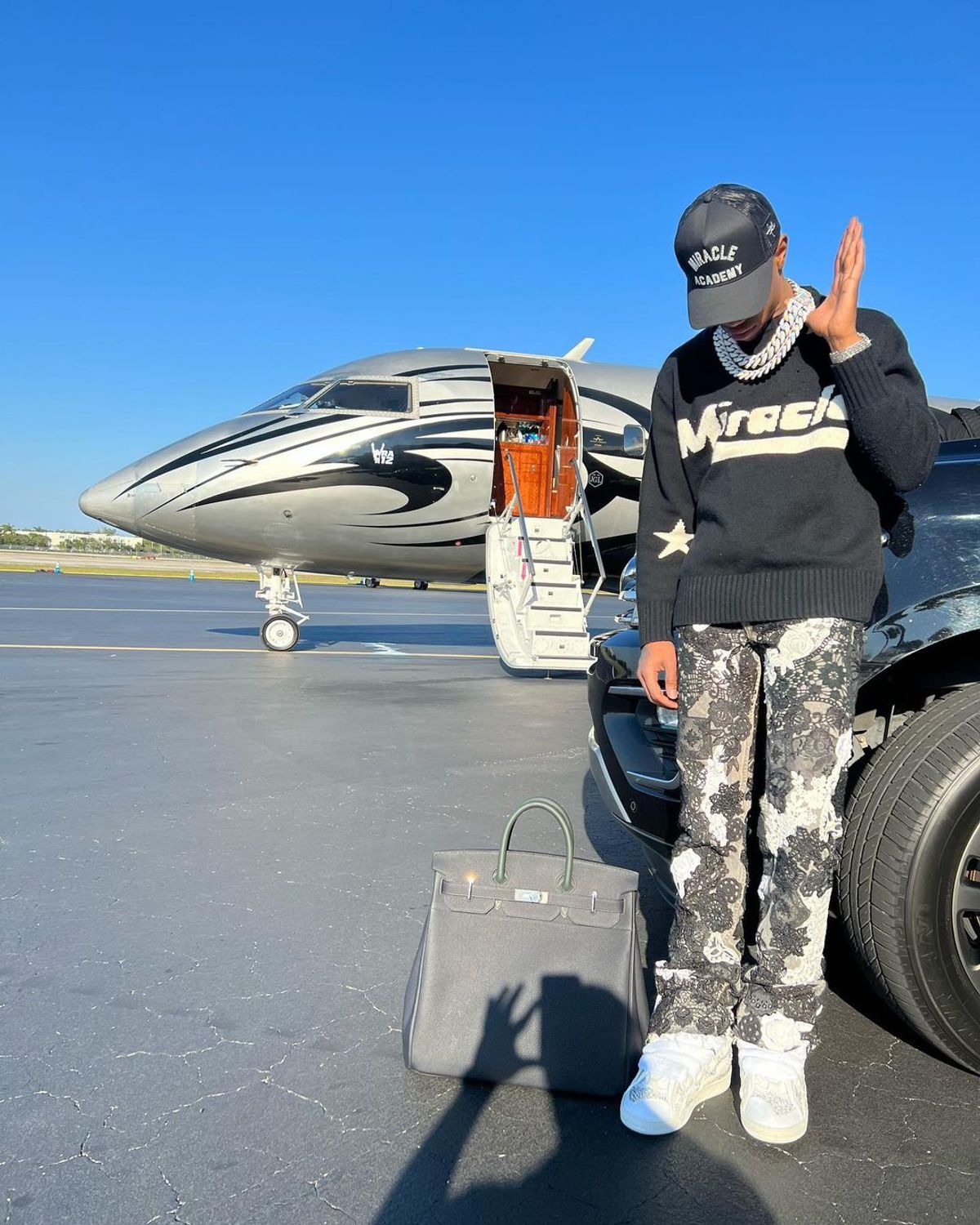 A Boogie Wit Da Hoodie Outfit from December 12, 2022 | WHAT’S ON THE STAR?