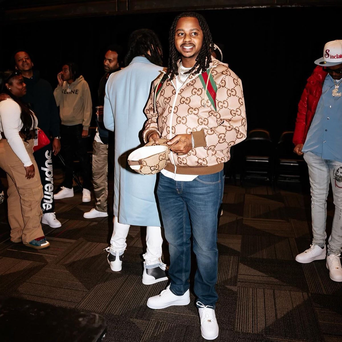 Babyface Ray Outfit from December 12, 2022 | WHAT’S ON THE STAR?