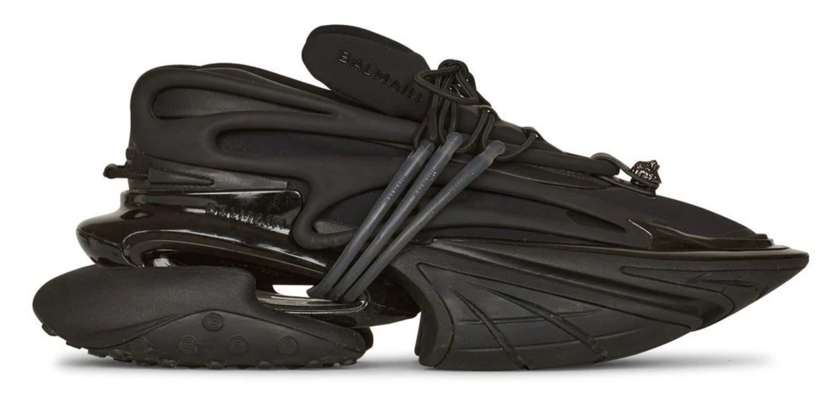 Balmain Unicorn Chunky Black Sneakers | WHAT’S ON THE STAR?