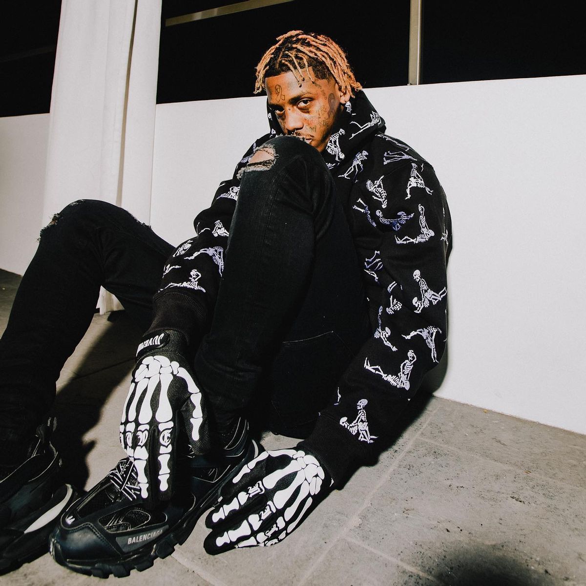 Famous Dex Outfit from December 10, 2022 | WHAT’S ON THE STAR?