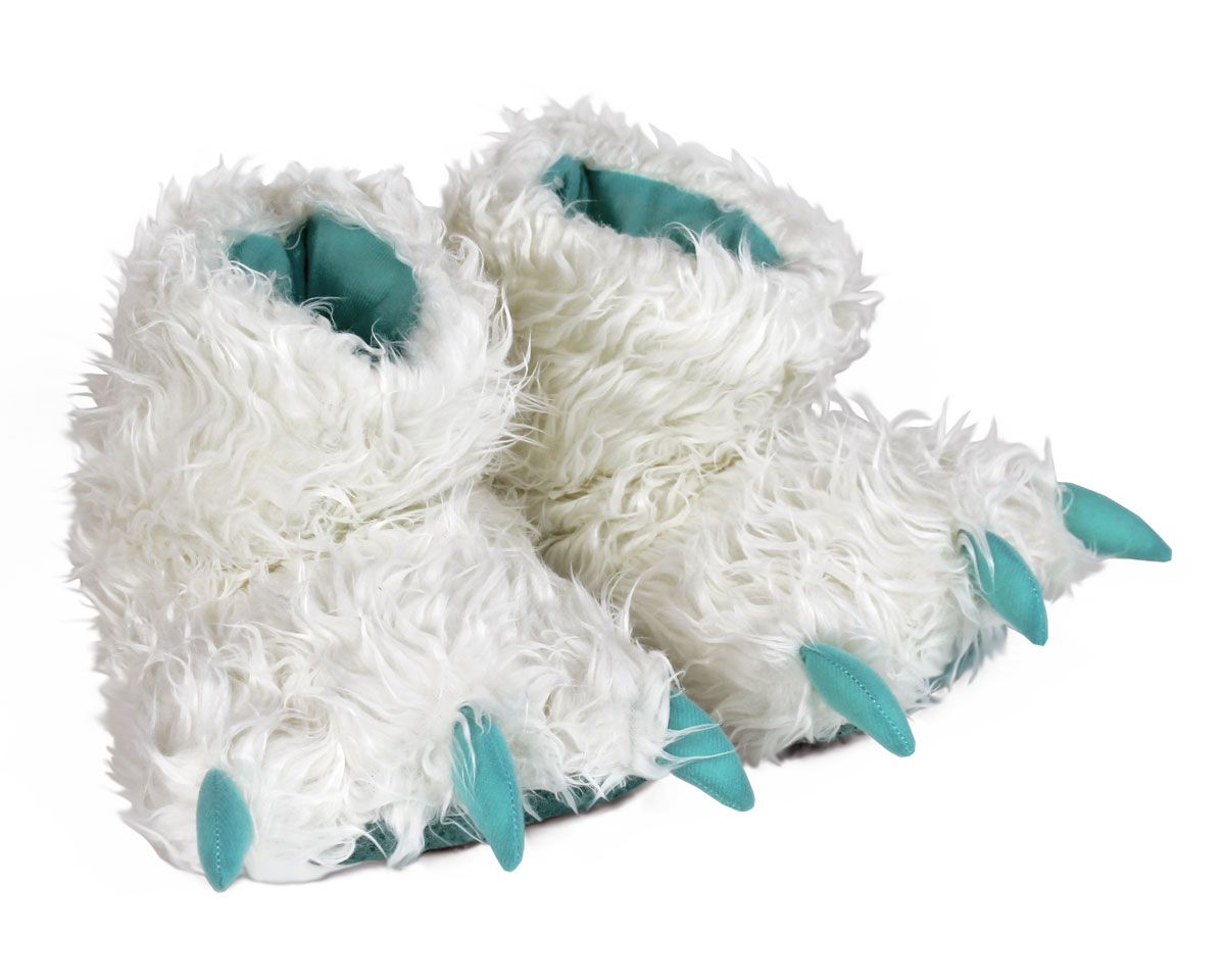No Name Yeti Claw Slippers | WHAT’S ON THE STAR?