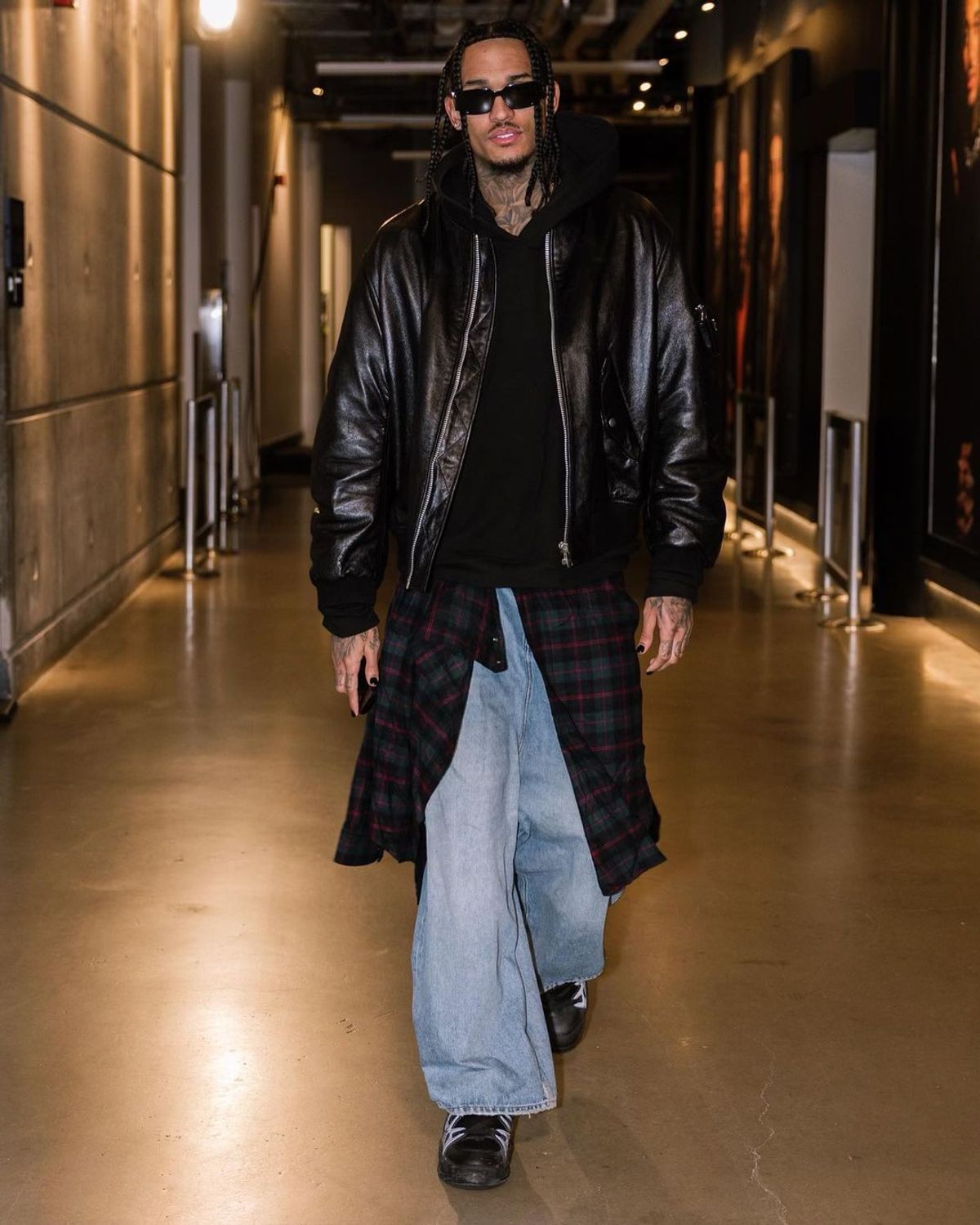 Jordan Clarkson Outfit from December 16, 2022 | WHAT’S ON THE STAR?