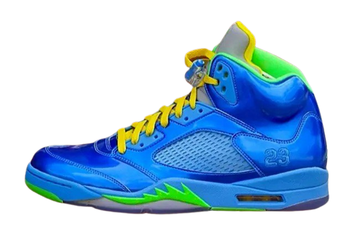 Jordan Air Jordan 5 Easter Blue Sneakers | WHAT’S ON THE STAR?
