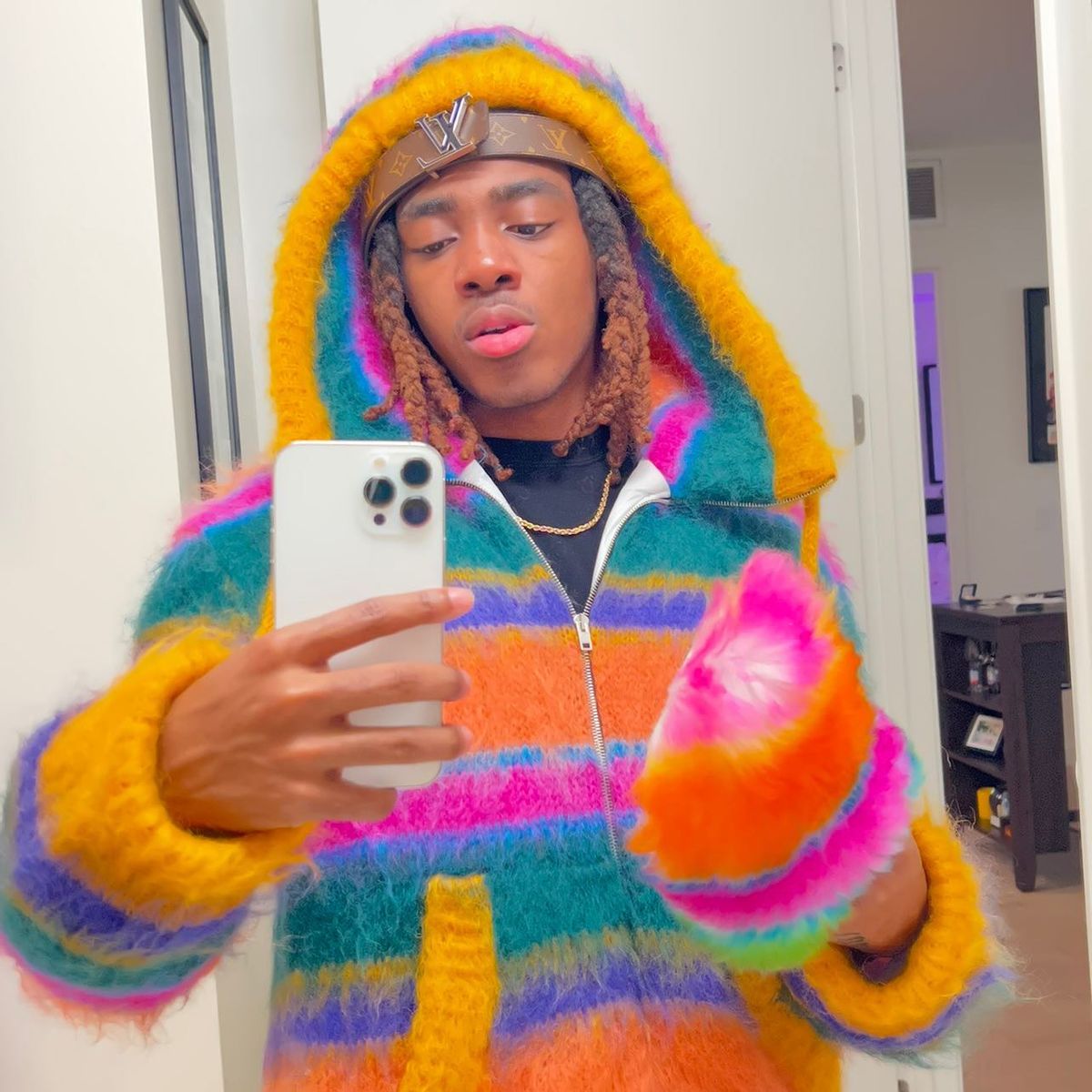 Eem Triplin Outfit from October 25, 2022 | WHAT’S ON THE STAR?