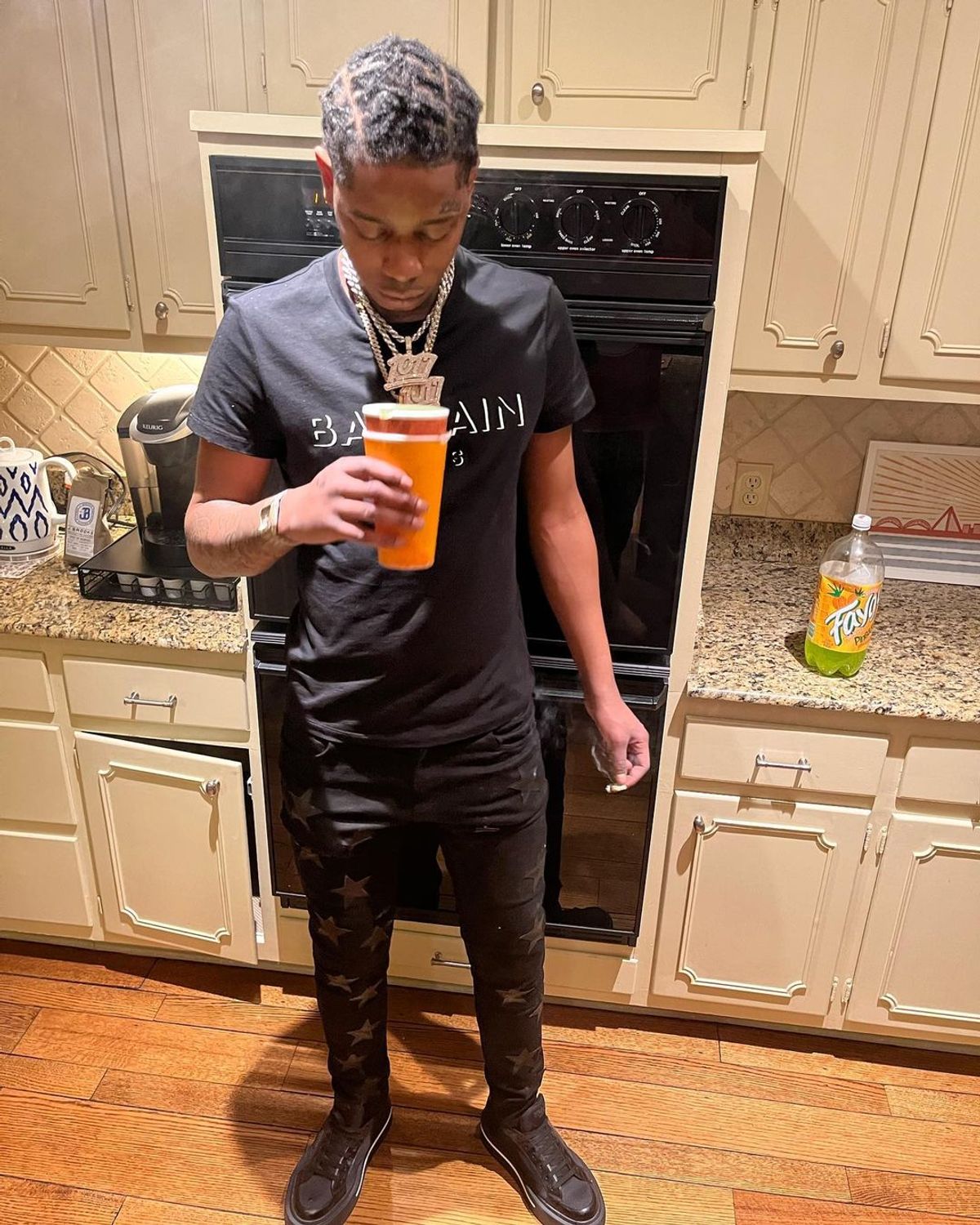 Big Scarr Outfit from February 24, 2022 | WHAT’S ON THE STAR?