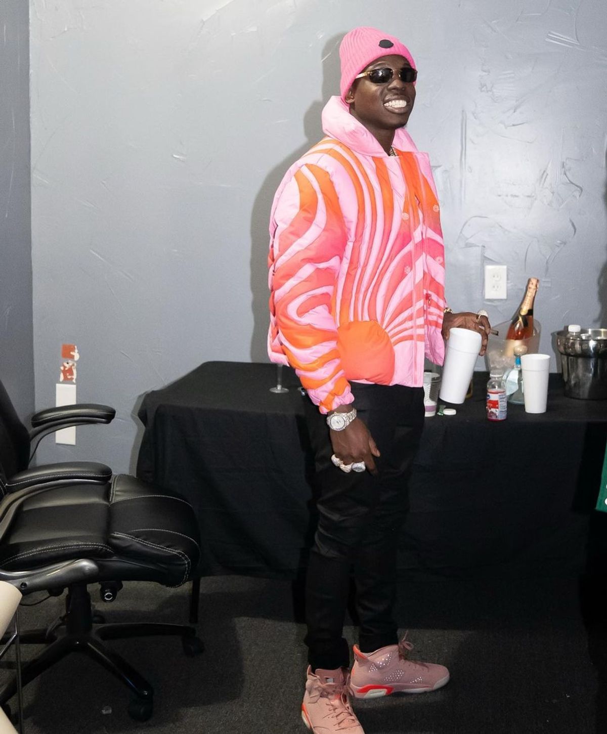 Bobby Shmurda Outfit from December 25, 2022 | WHAT’S ON THE STAR?