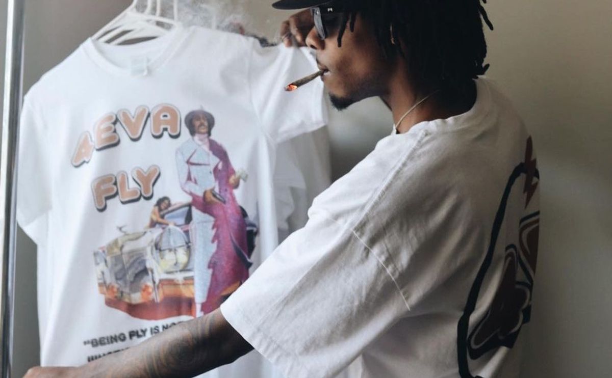 4Eva: Clothing, Shoes & Accessories | WHAT’S ON THE STAR?