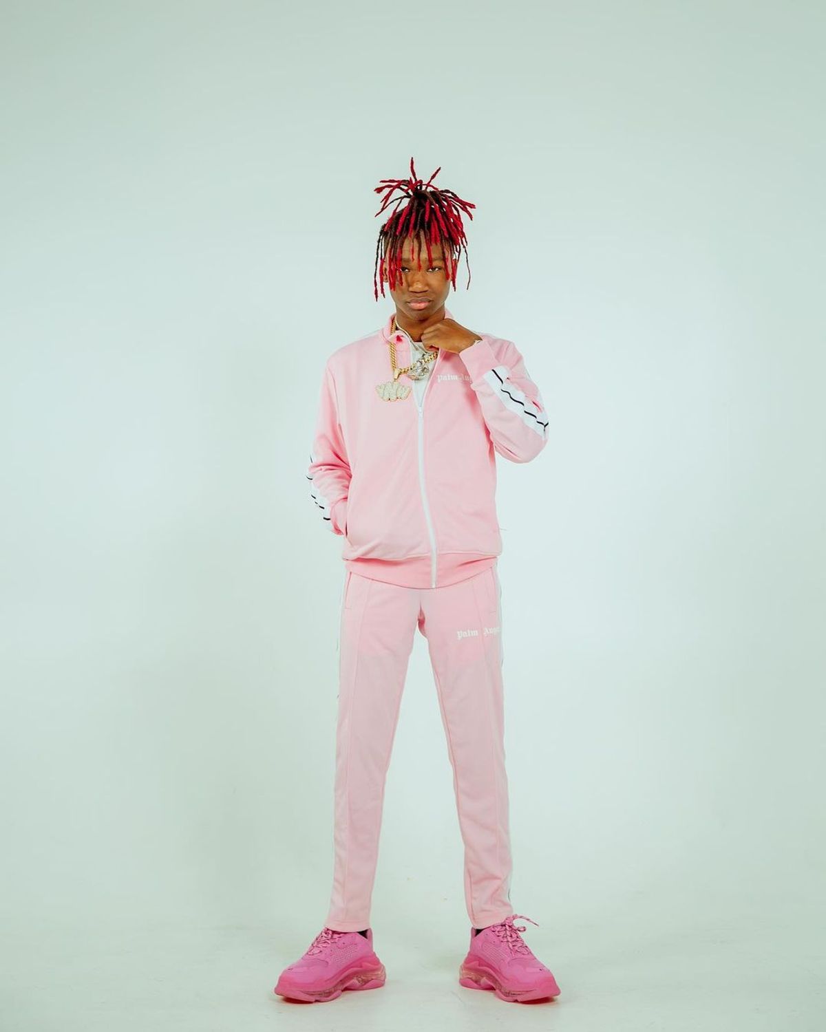 YNW BSlime Outfit from November 9, 2022 | WHAT’S ON THE STAR?