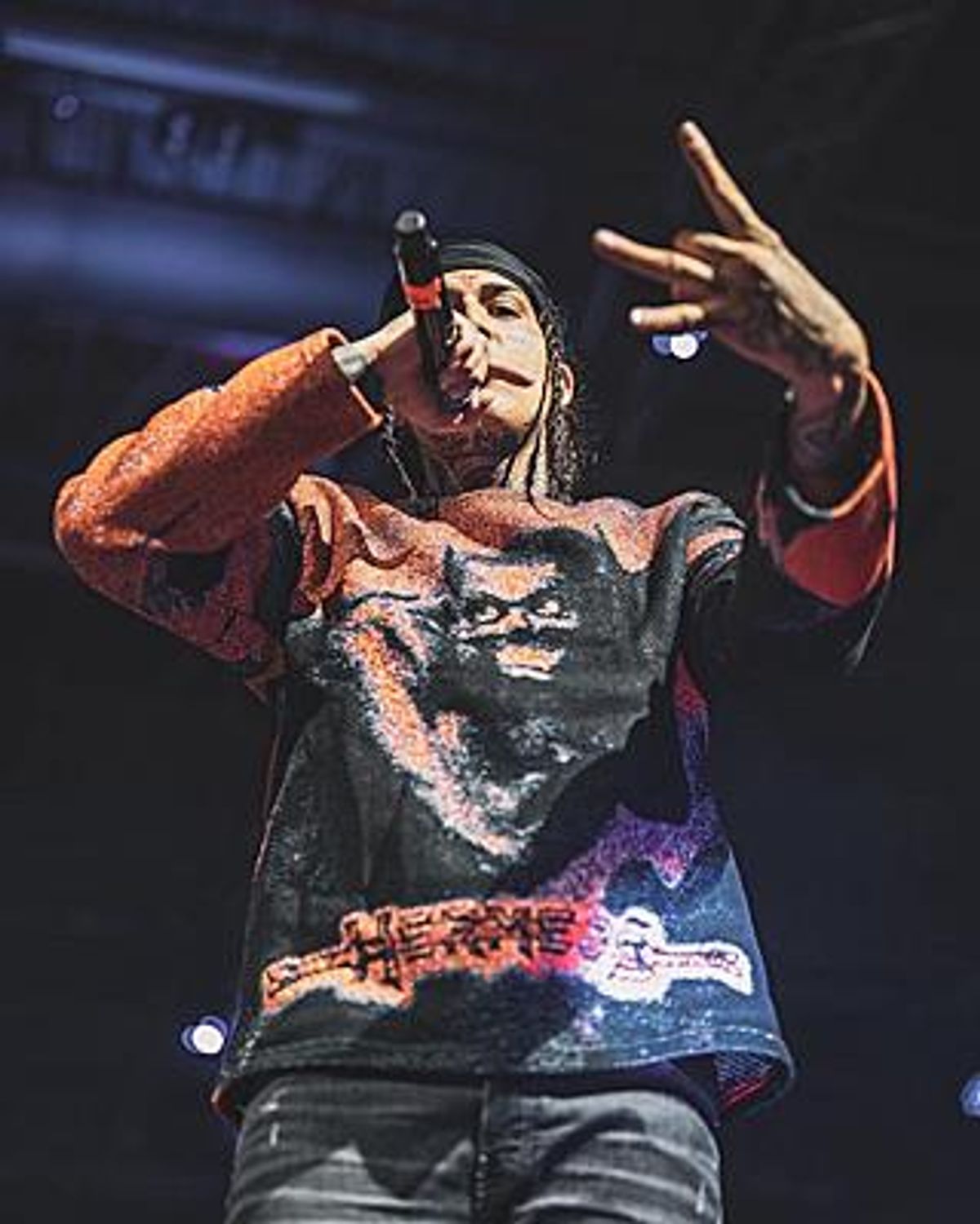 Sosmula Outfit from July 16, 2022 | WHAT’S ON THE STAR?