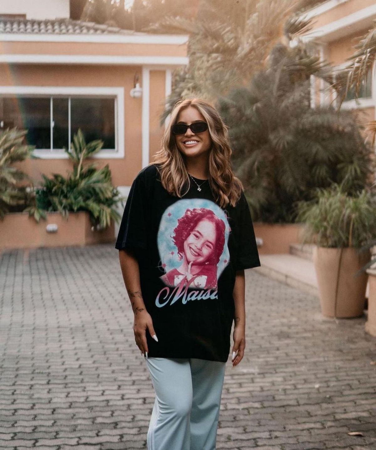 Maria Paula Marques Outfit from December 22, 2022 | WHAT’S ON THE STAR?