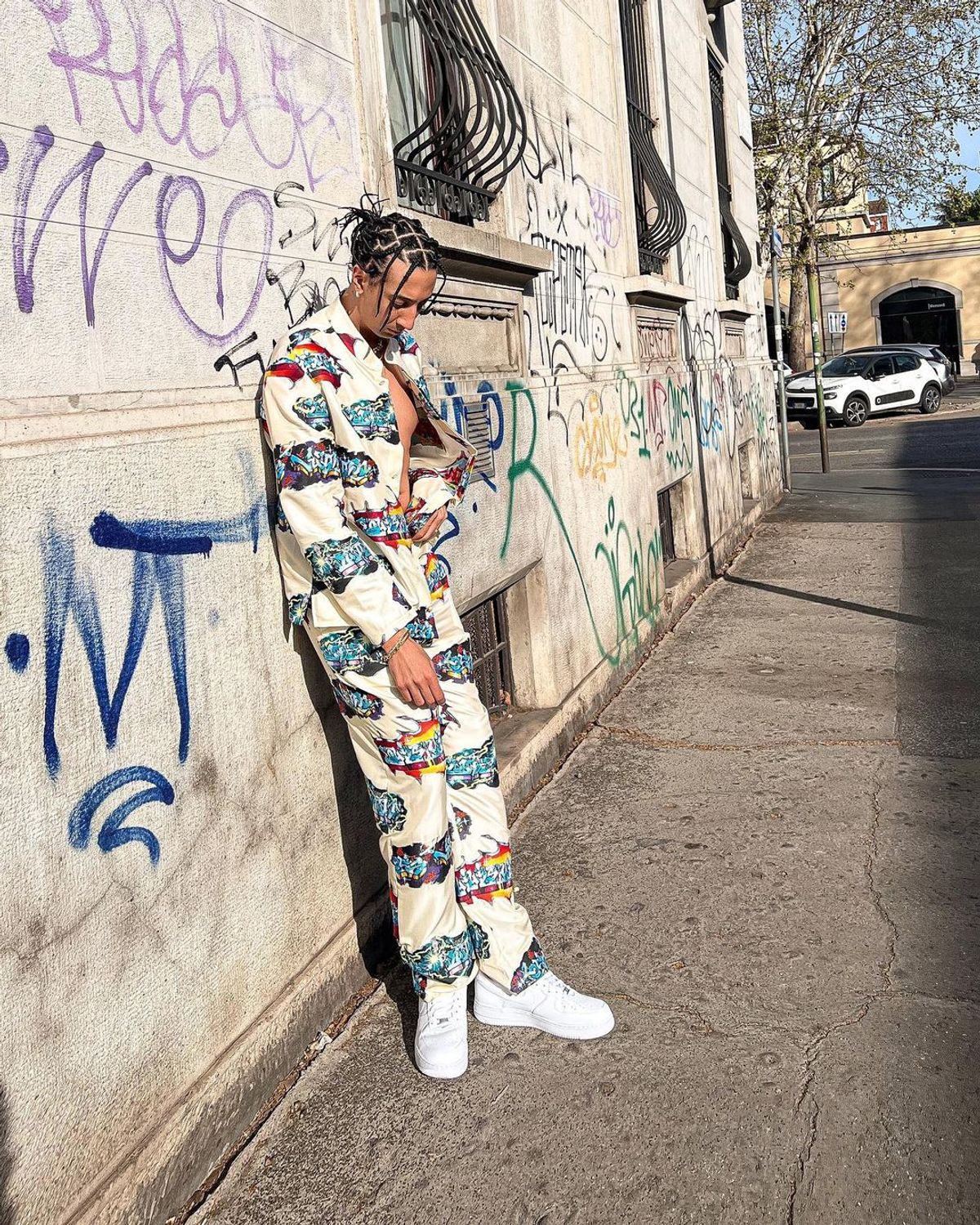 Ghali Outfit from May 11, 2022 | WHAT’S ON THE STAR?