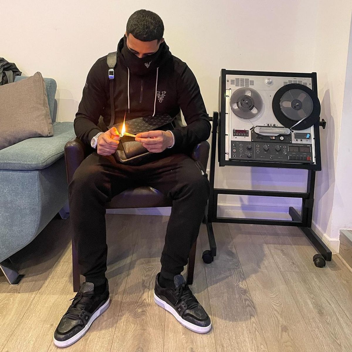 Ashe 22 Outfit from November 24, 2022 | WHAT’S ON THE STAR?