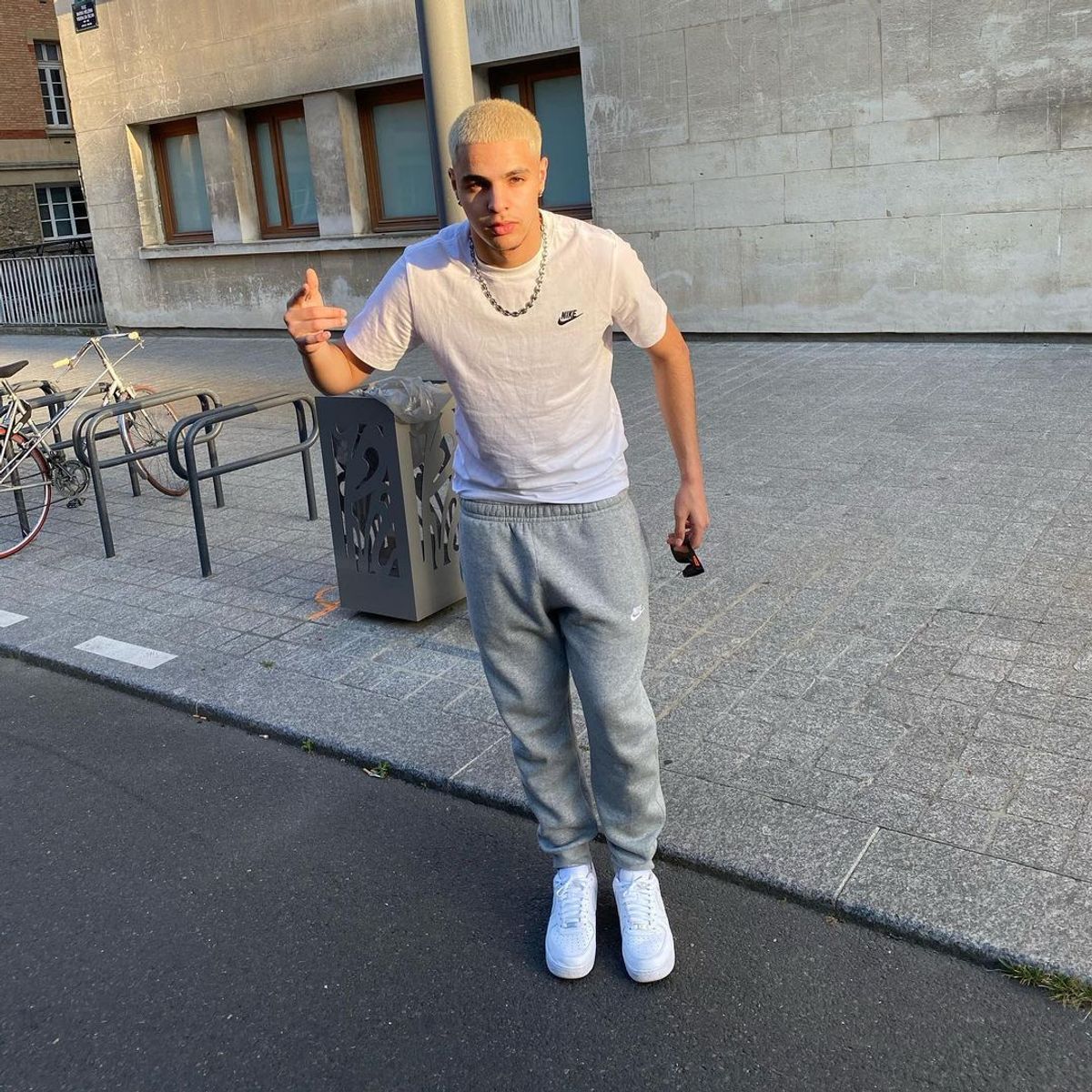 Dinor Outfit from May 31, 2020 | WHAT’S ON THE STAR?